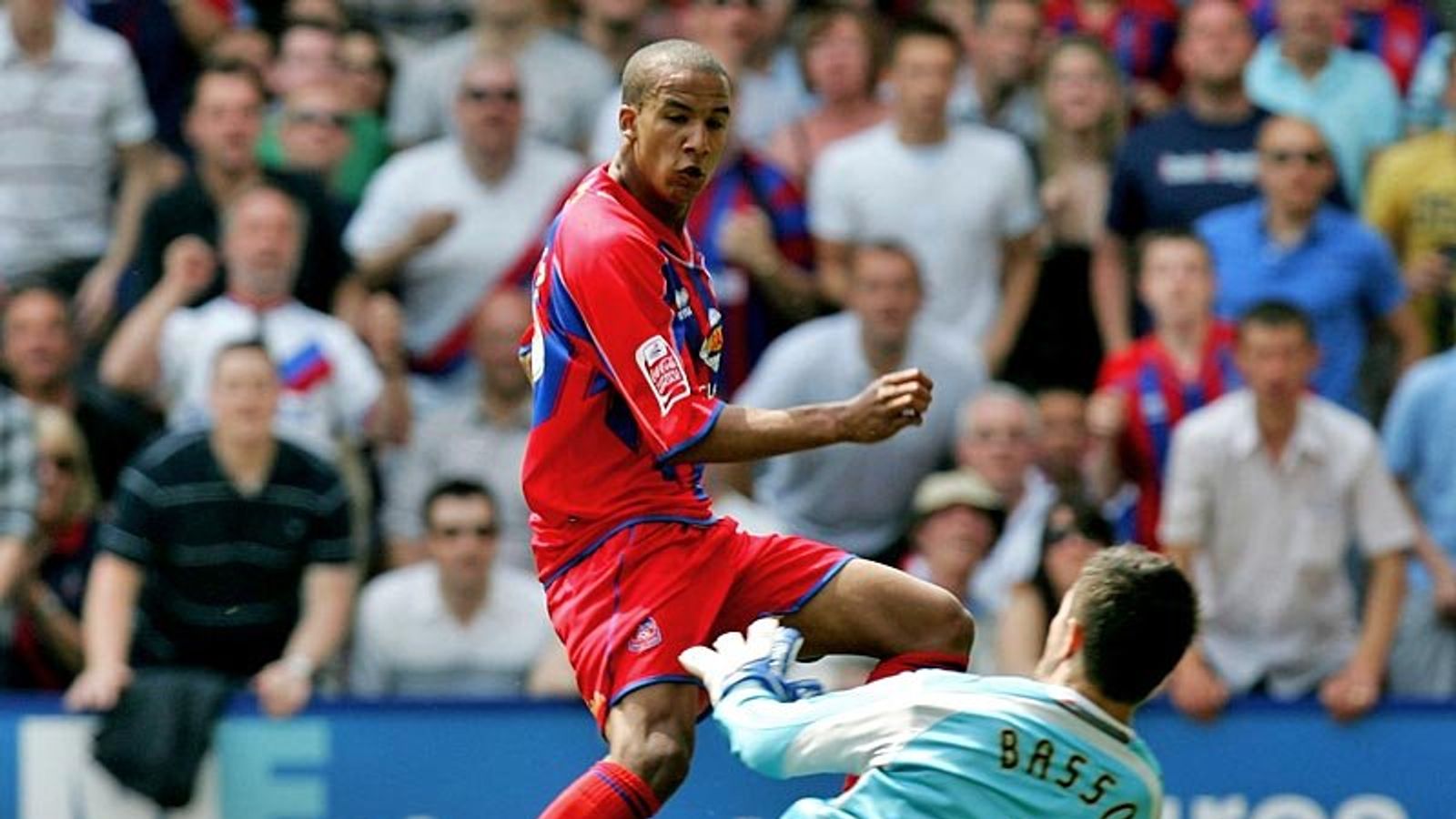 Warnock keen on Sinclair | Football News | Sky Sports