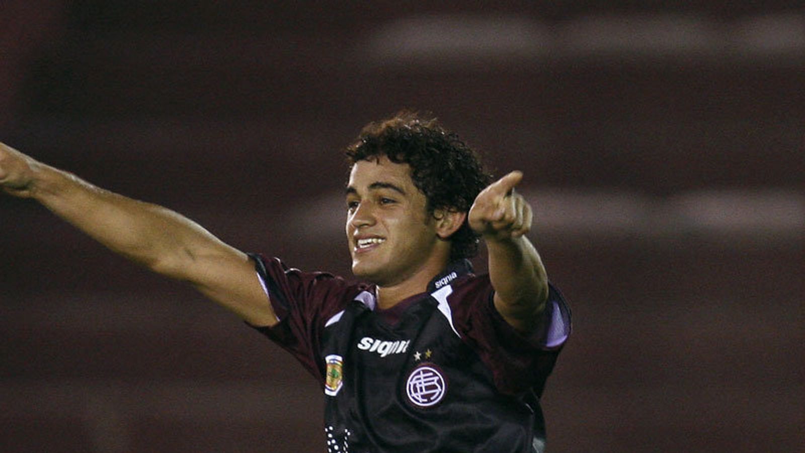 Sevilla land Argentine starlet | Football News | Sky Sports