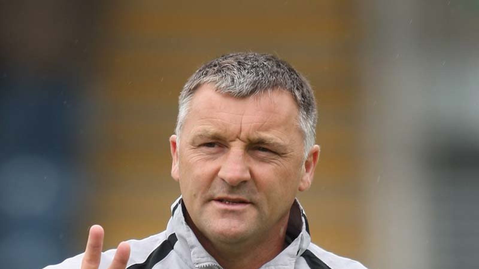 Quakers snap up midfield pair | Football News | Sky Sports