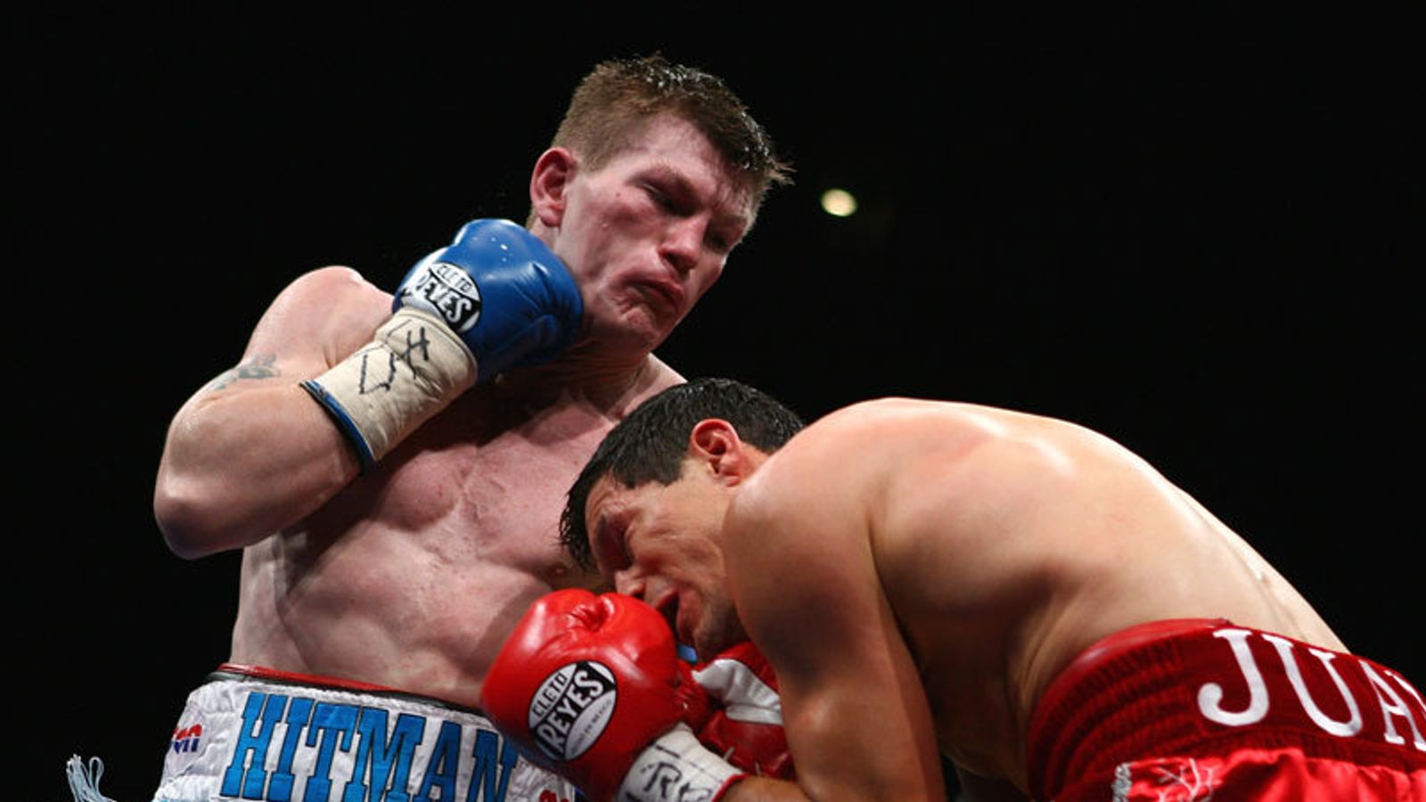 Hitman's happy return | Boxing News | Sky Sports