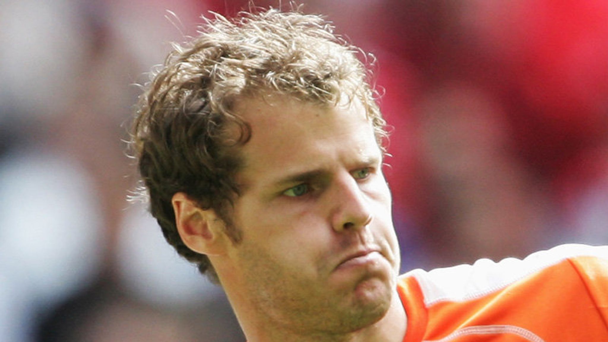 Julian bails out Gills | Football News | Sky Sports