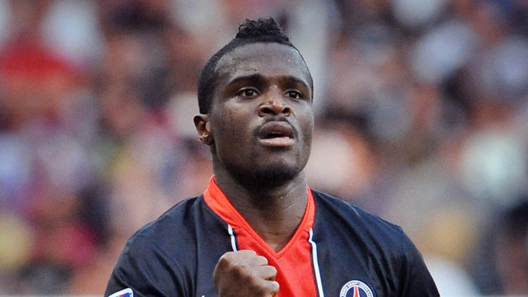 Tigers move for Mendy | Football News | Sky Sports
