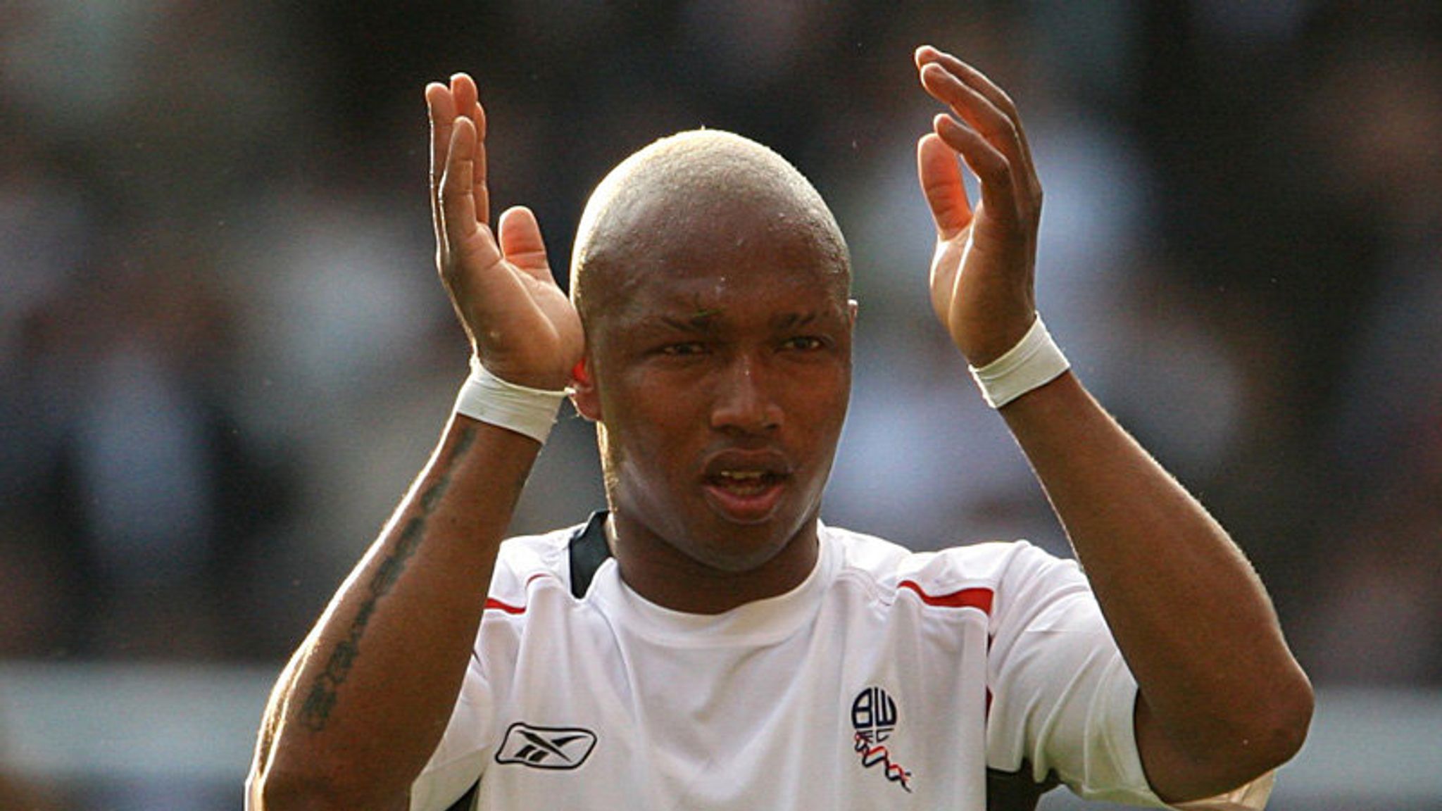 Black Cats seal Diouf deal | Football News | Sky Sports