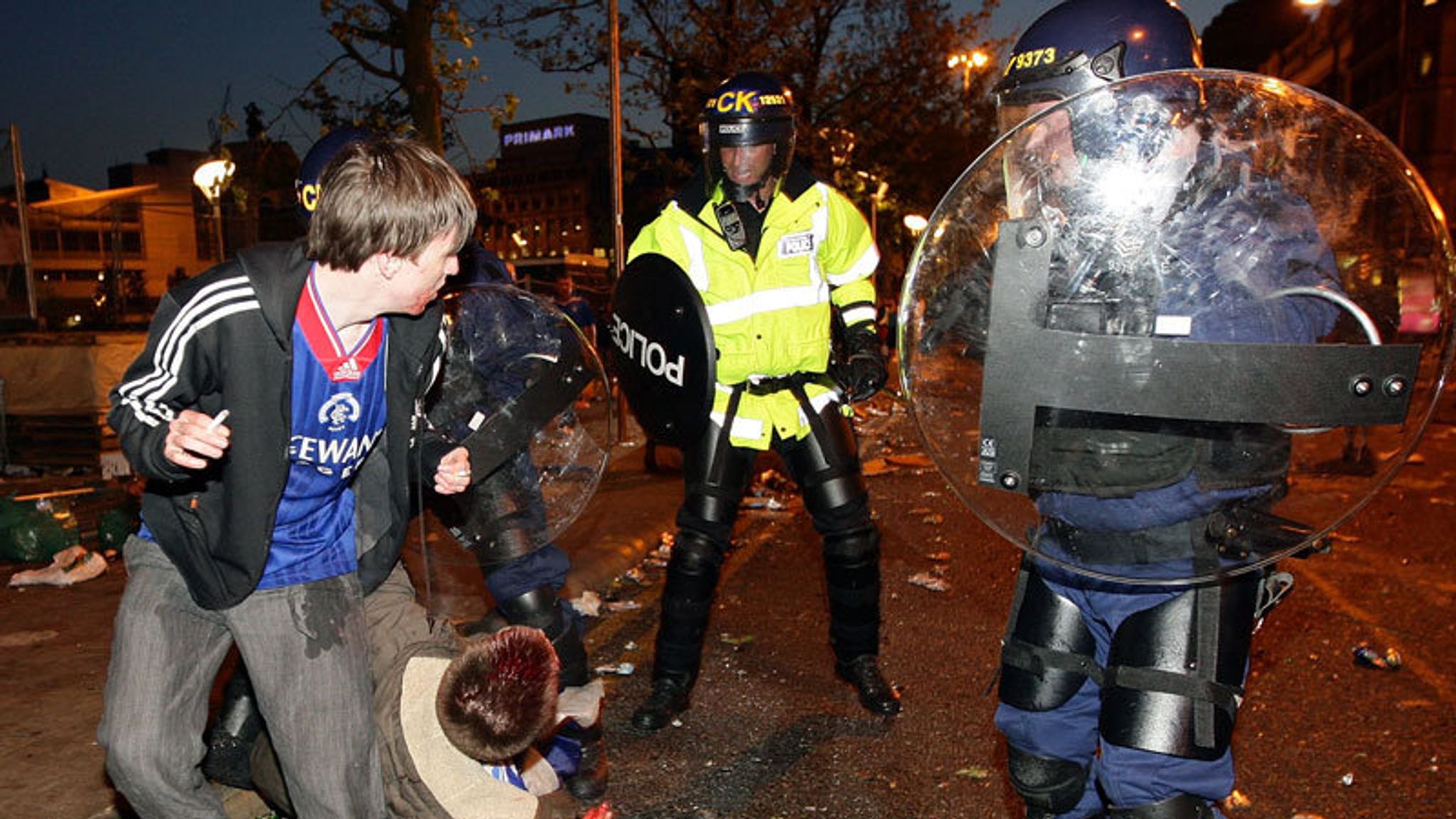 Gers fans clash with police | Football News | Sky Sports
