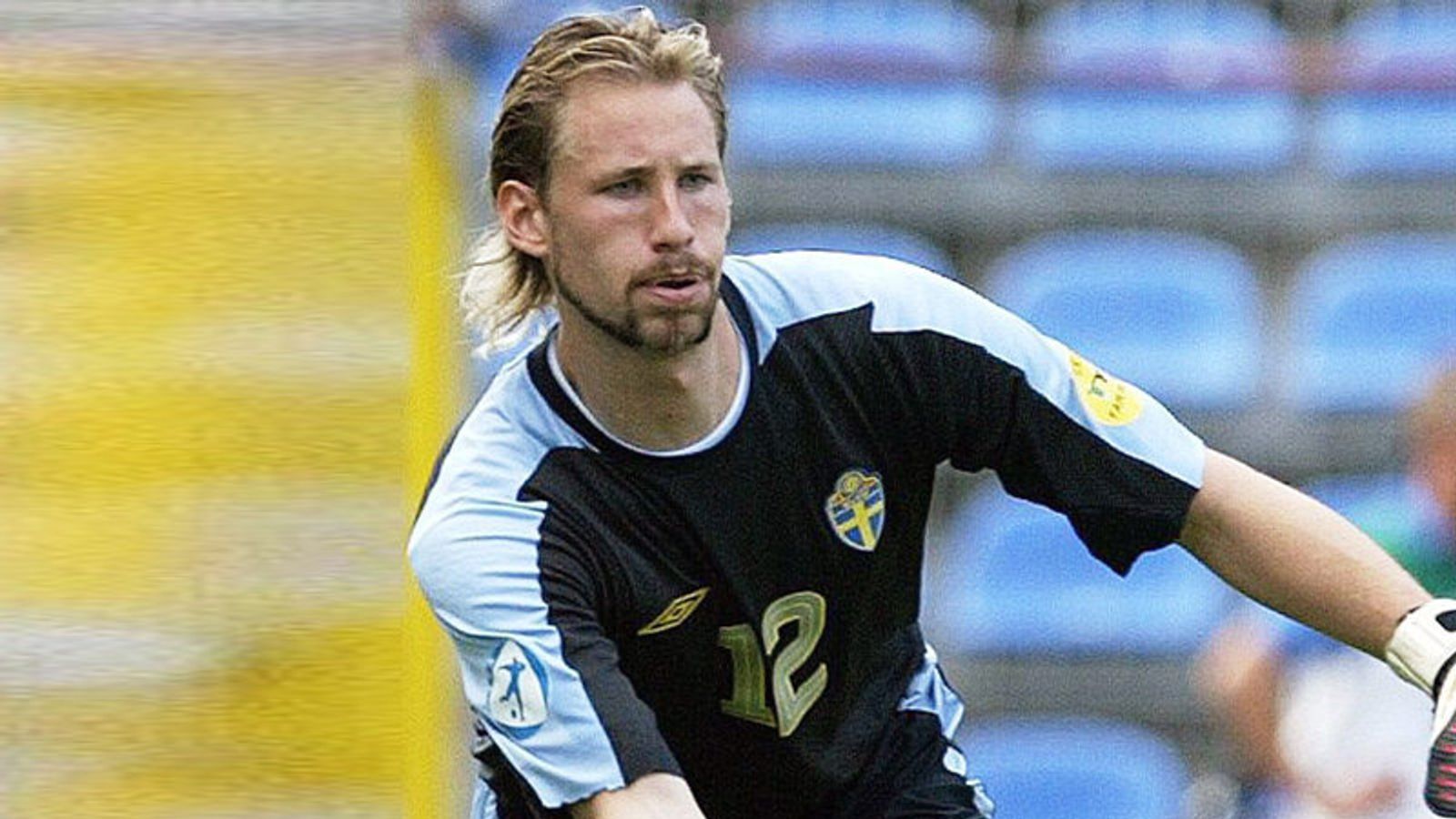 Spurs make Wiland enquiry | Football News | Sky Sports