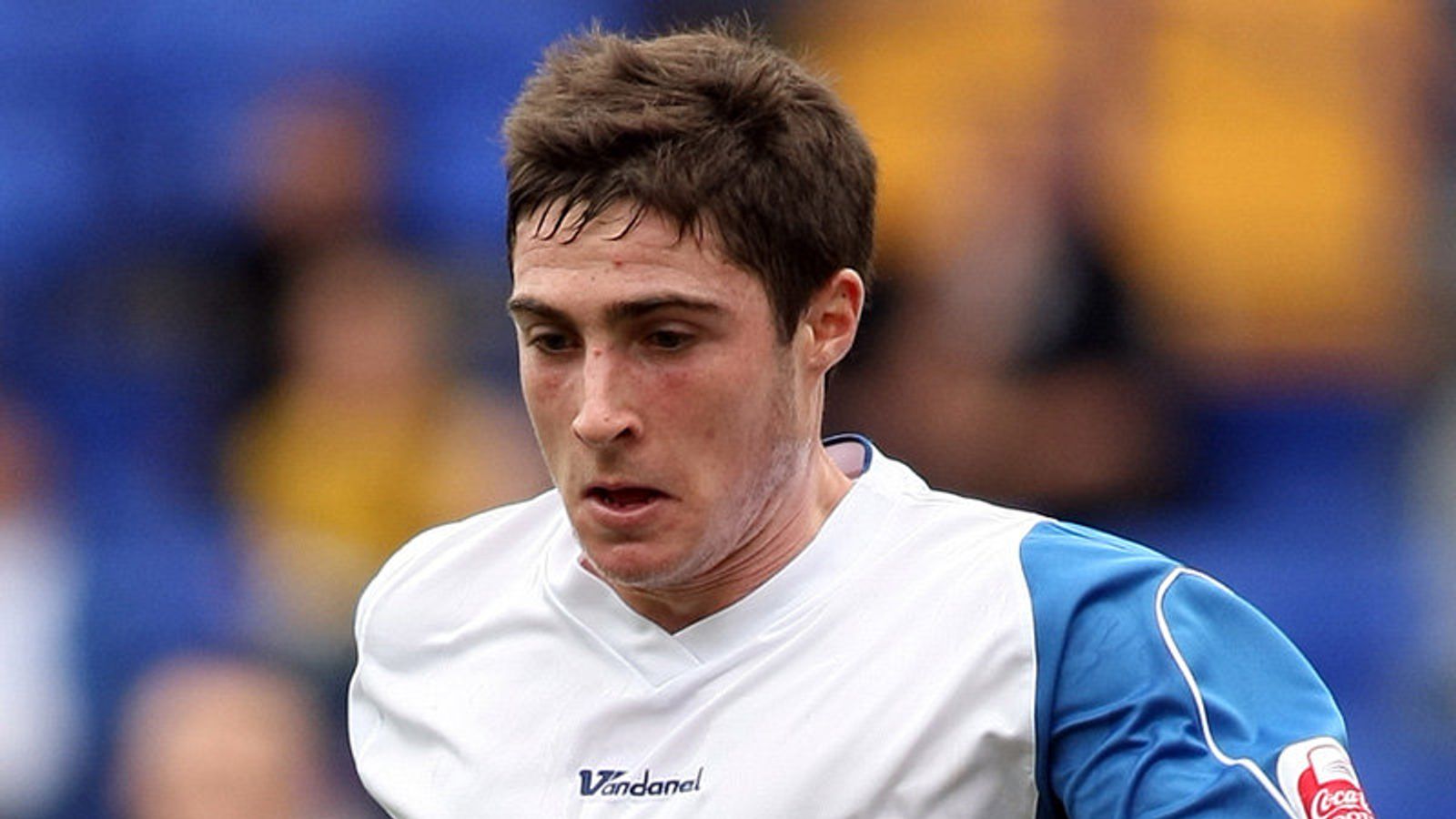 Shakers snap up Jones | Football News | Sky Sports