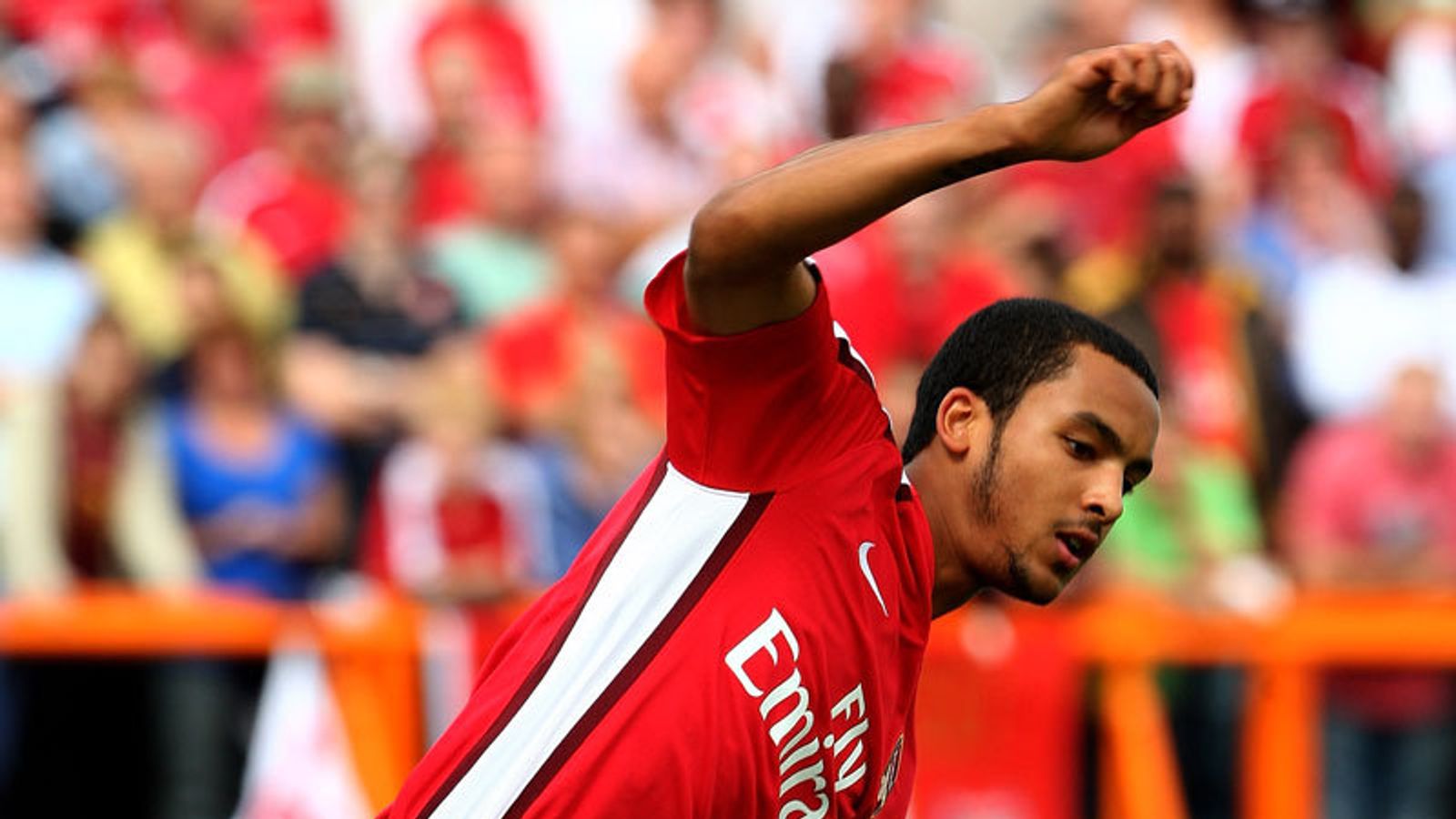 Wenger challenges Walcott | Football News | Sky Sports