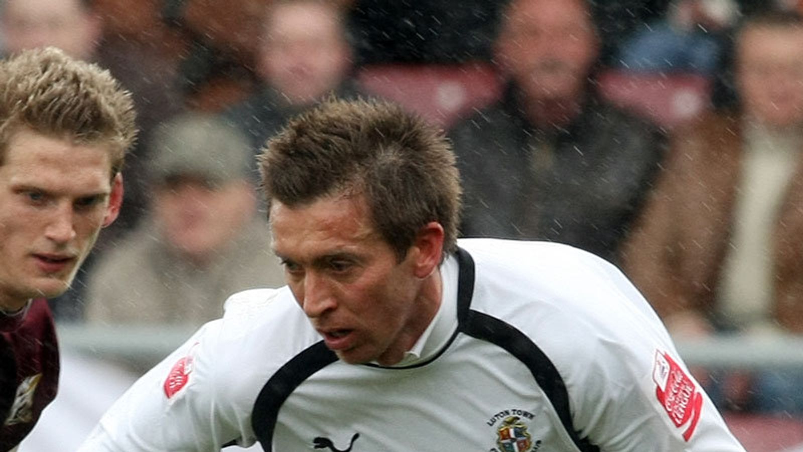 Daggers agree Currie deal | Football News | Sky Sports