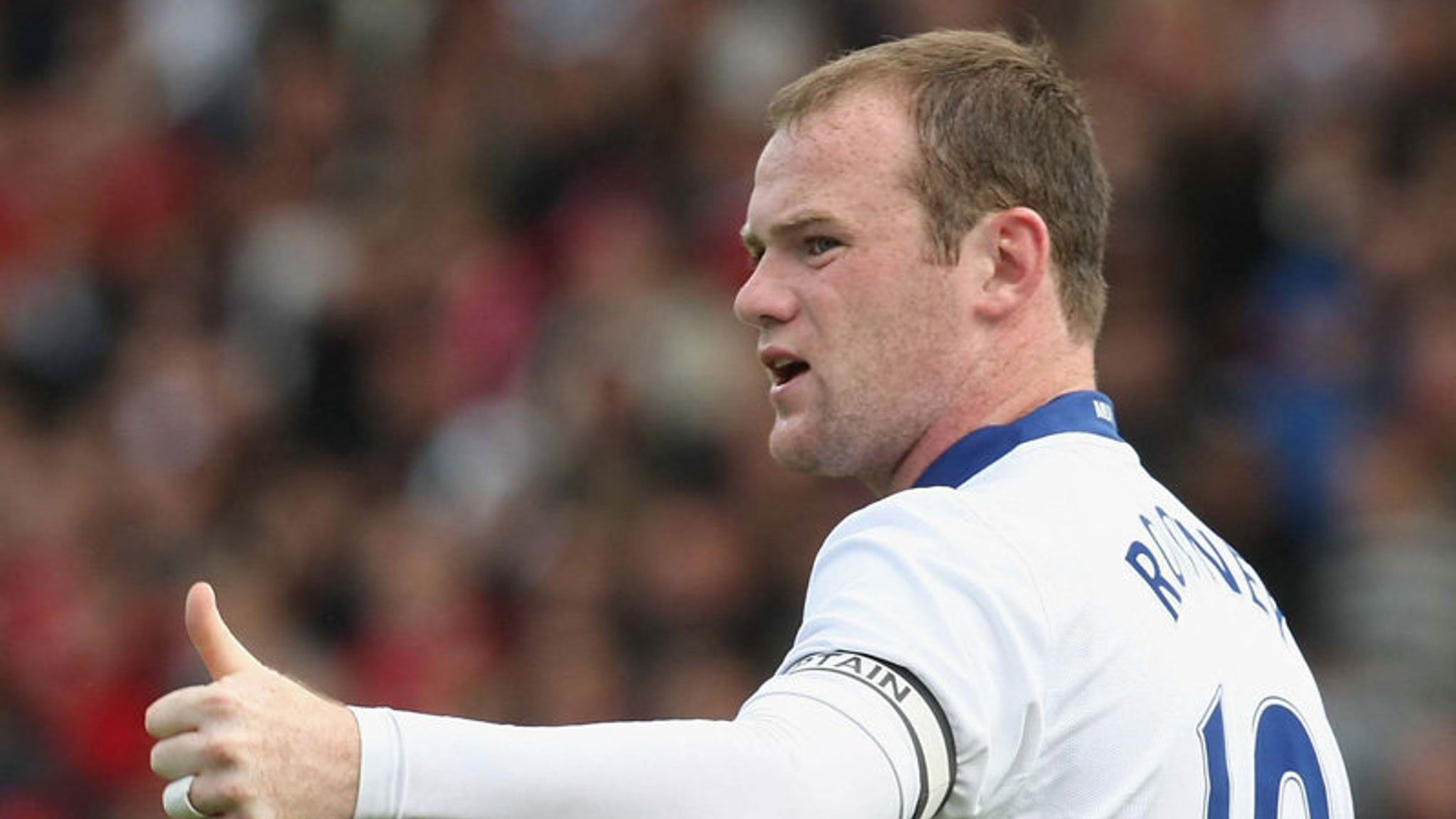 Rooney backs striker hunt | Football News | Sky Sports