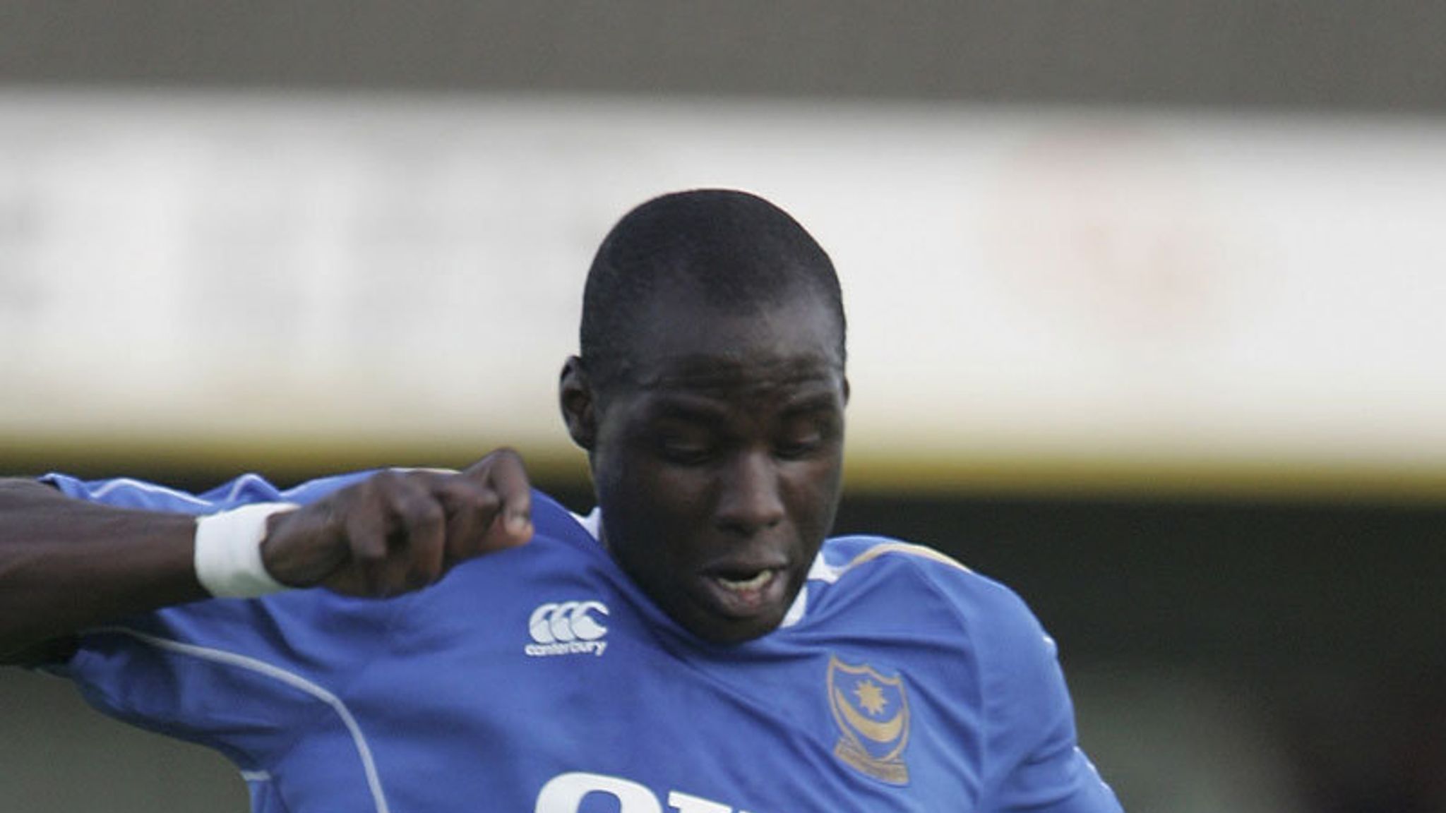 Traore considering options | Football News | Sky Sports