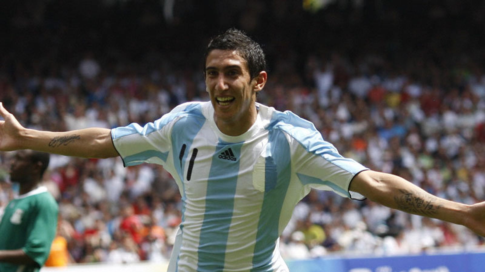 Benfica stand firm on Di Maria | Football News | Sky Sports