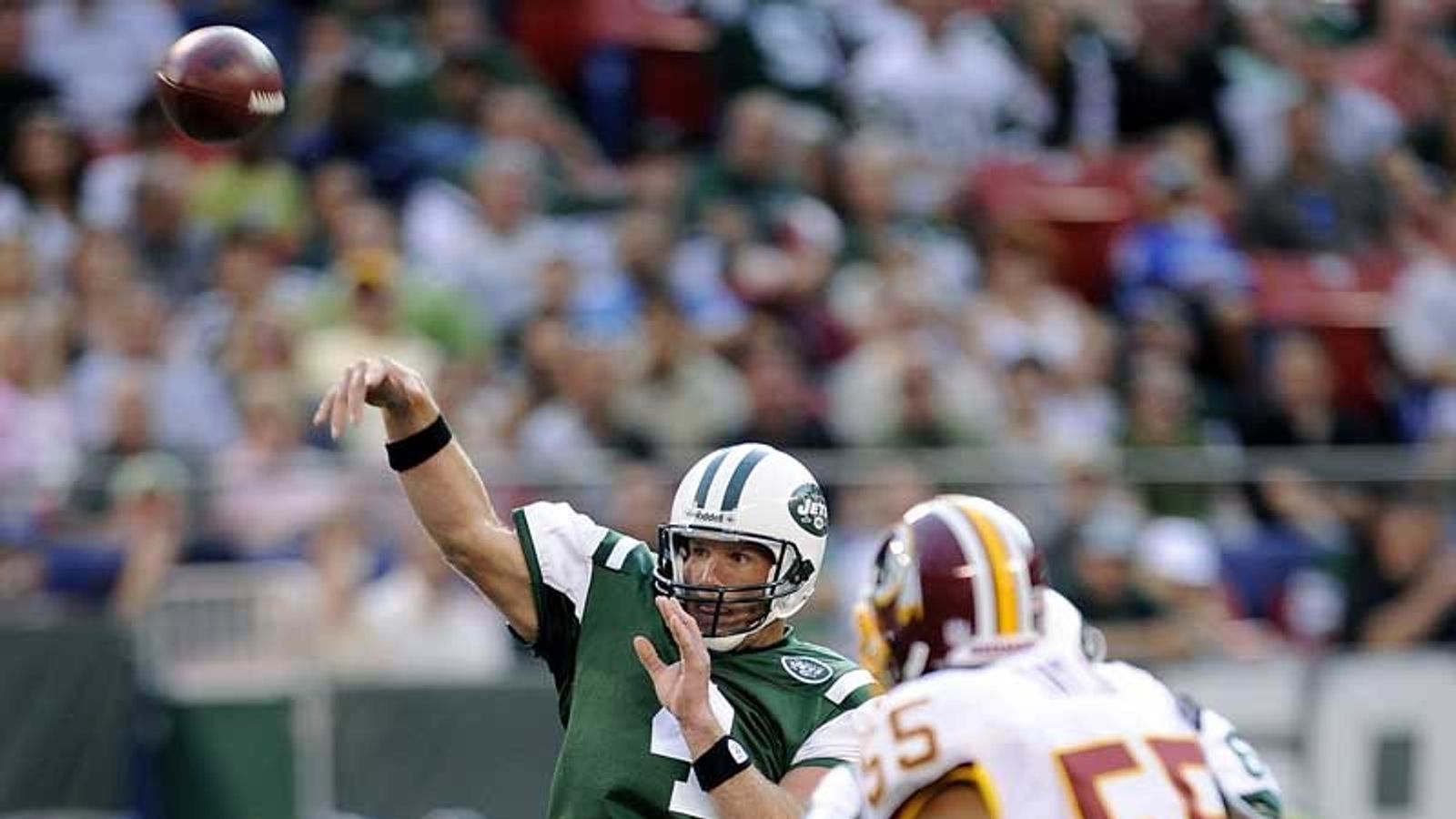 Favre makes Jets debut | NFL News | Sky Sports