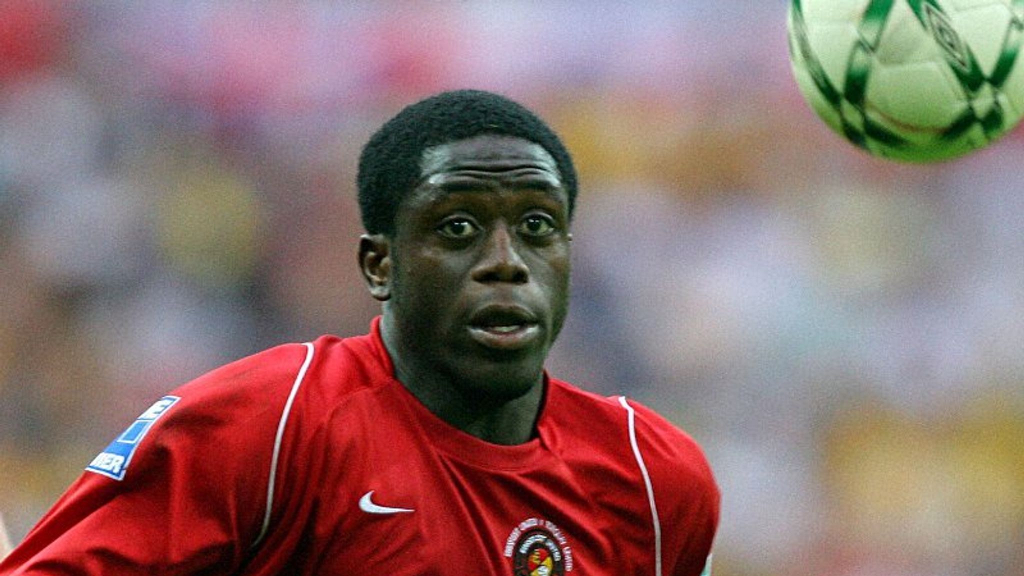 Robins swoop for Akinde | Football News | Sky Sports