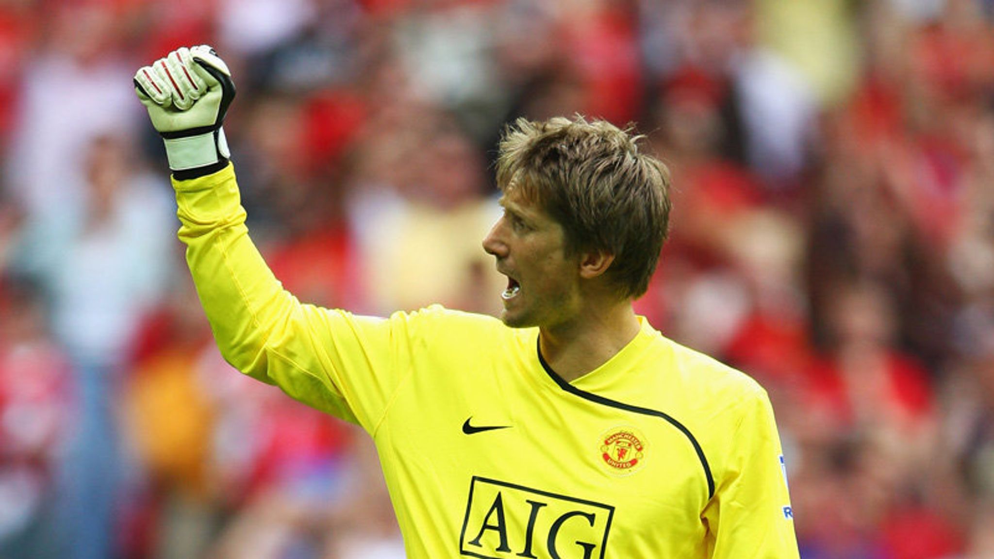 Van der Sar - home wins vital | Football News | Sky Sports