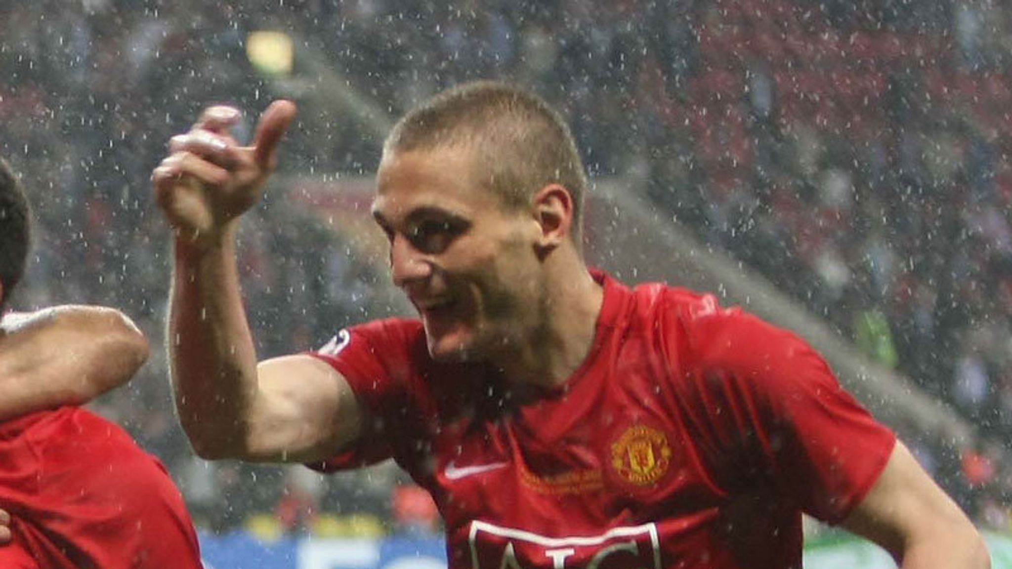 Vidic - I'm happy with United | Football News | Sky Sports