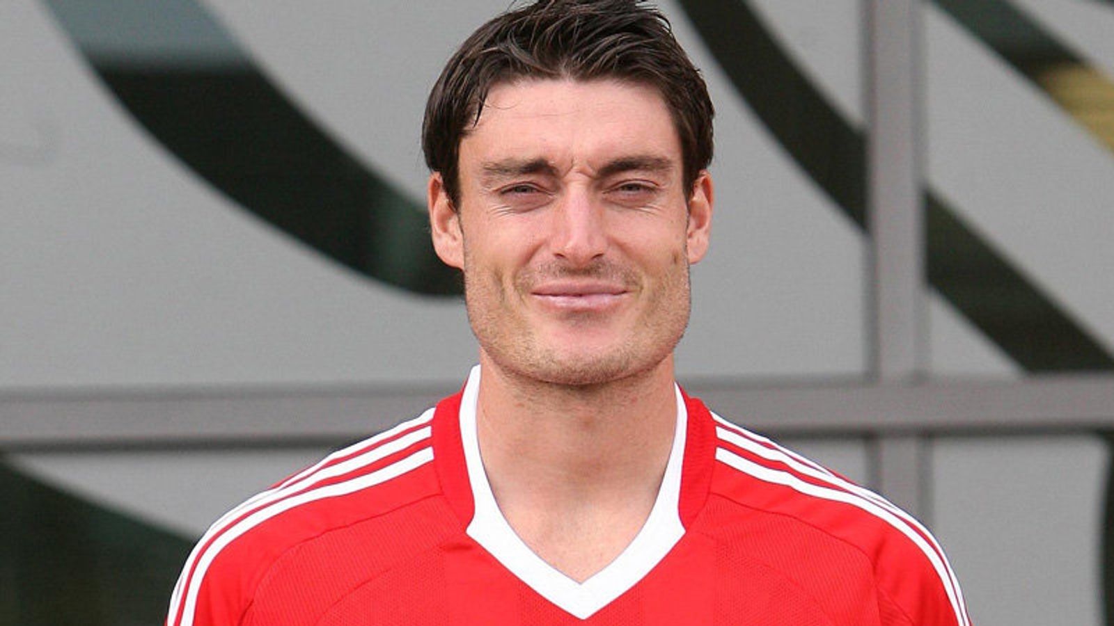 Riera ready for United showdown | Football News | Sky Sports