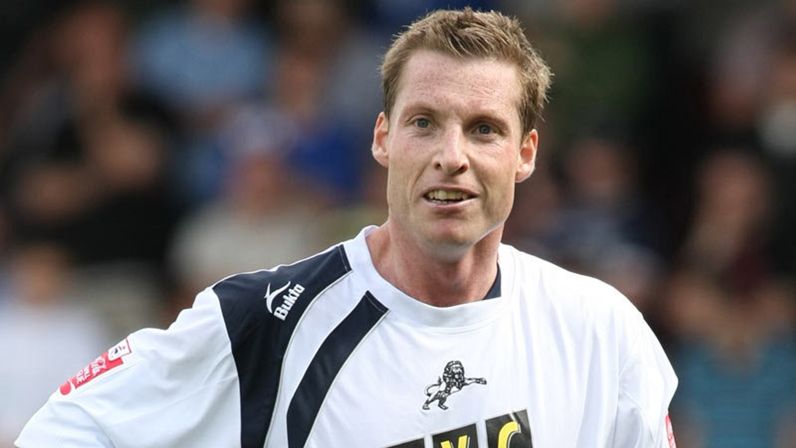 Harris double downs Leeds | Football News | Sky Sports