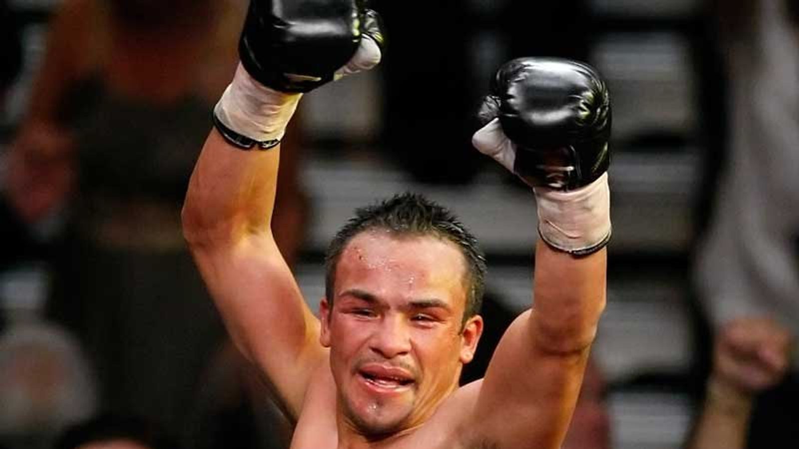 Stunning win for Marquez | Boxing News | Sky Sports