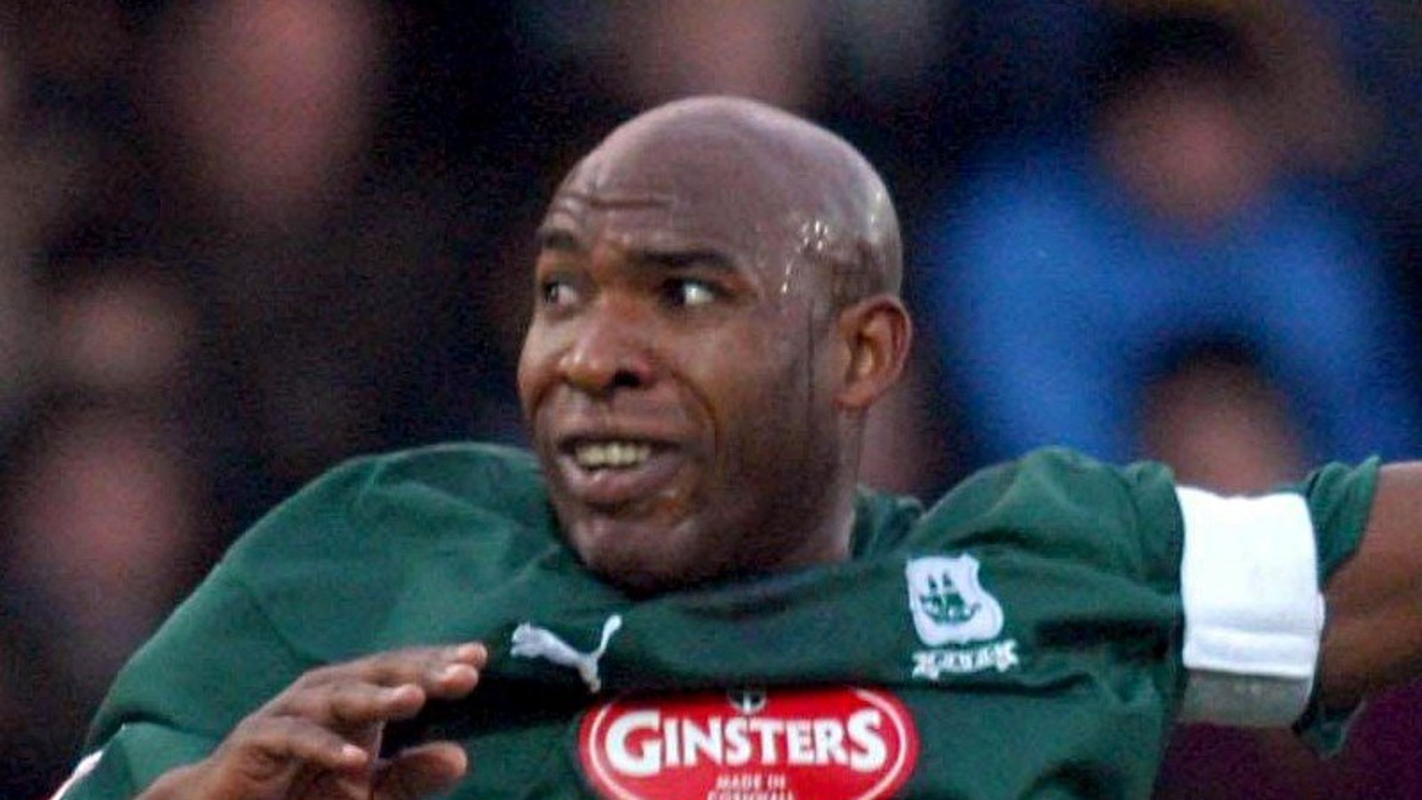 Hayles strike clinches thriller | Football News | Sky Sports