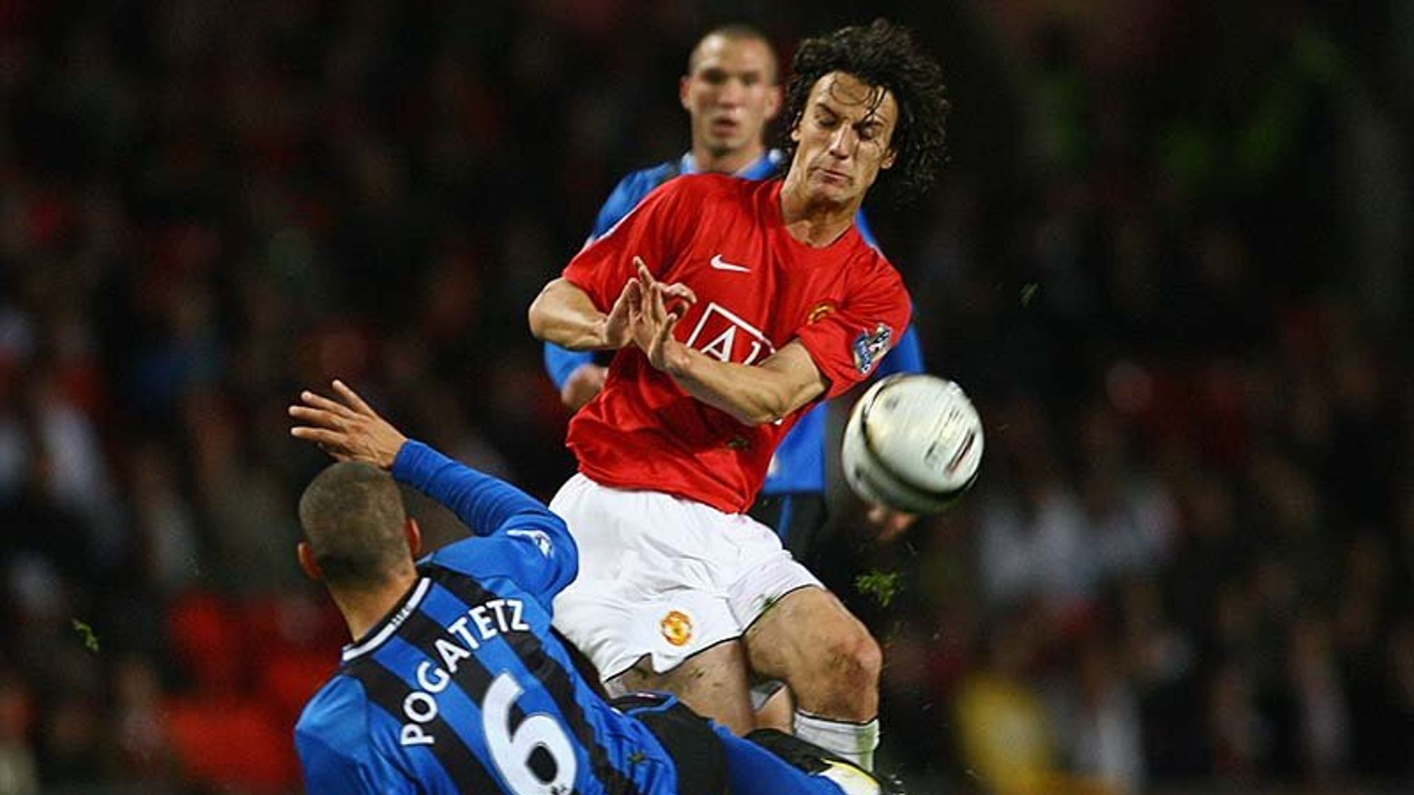 Possebon boost for United | Football News | Sky Sports