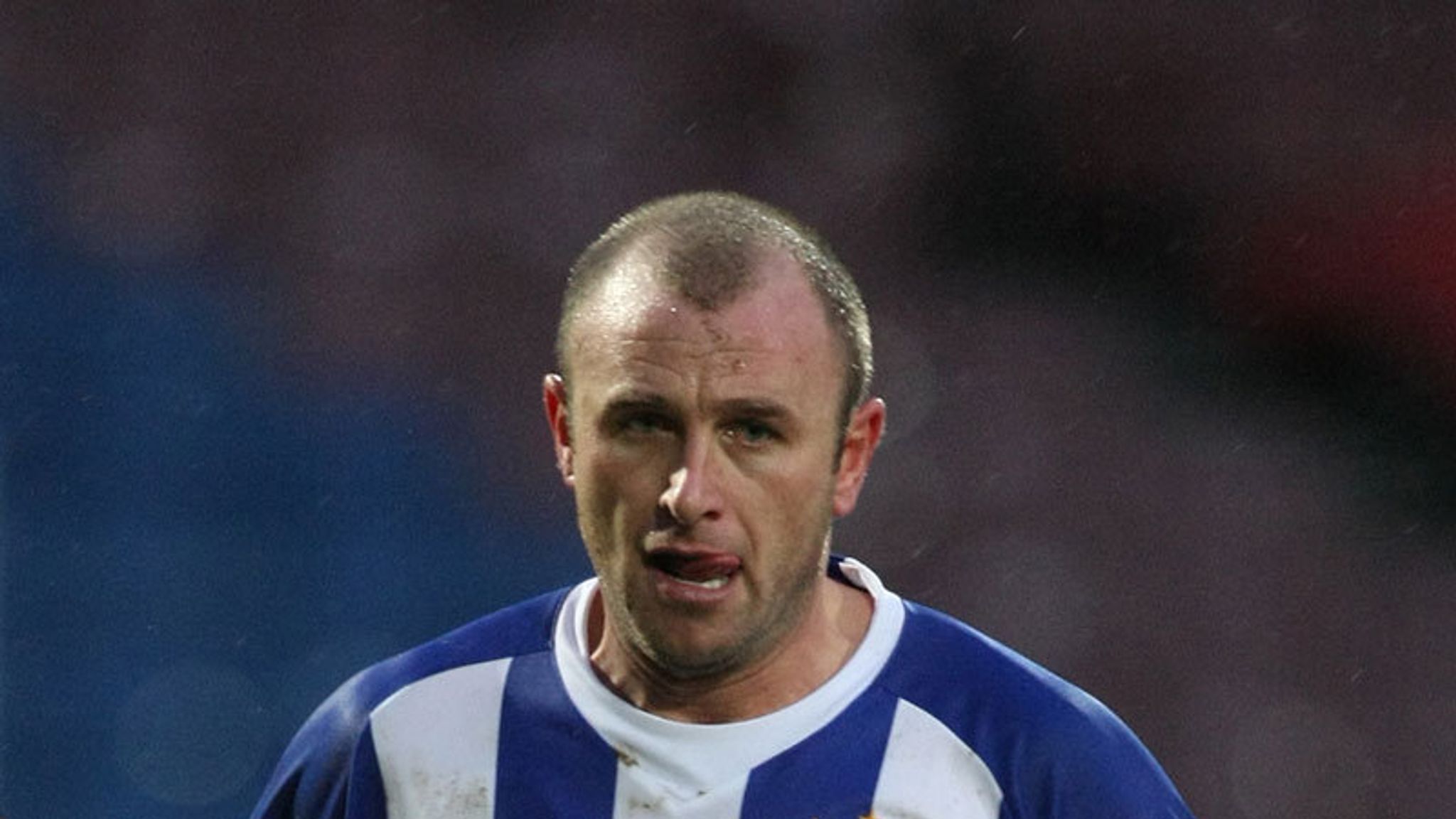 Ward looks at Wallwork | Football News | Sky Sports