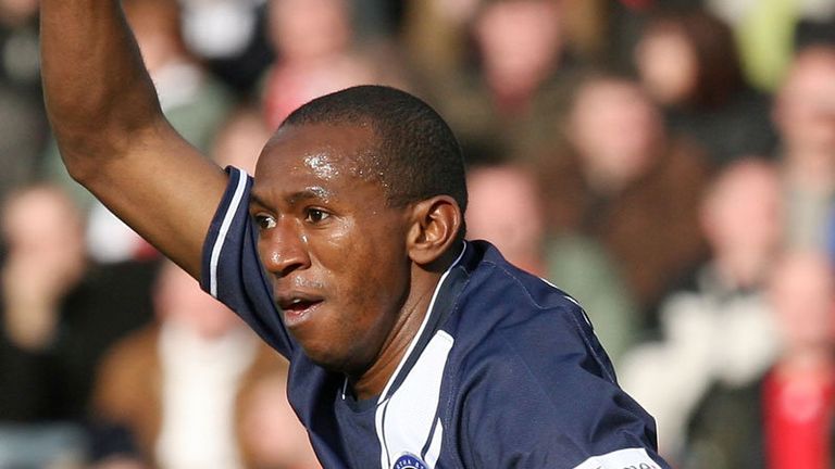 Blues to bring in Mineiro | Football News | Sky Sports