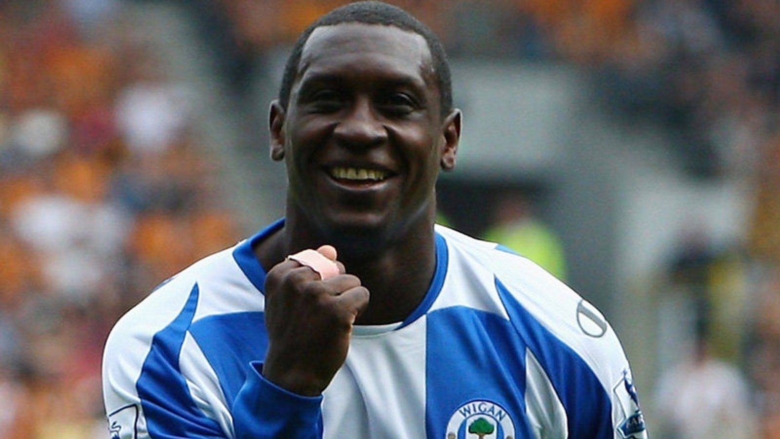 Villa confirm Heskey talks | Football News | Sky Sports