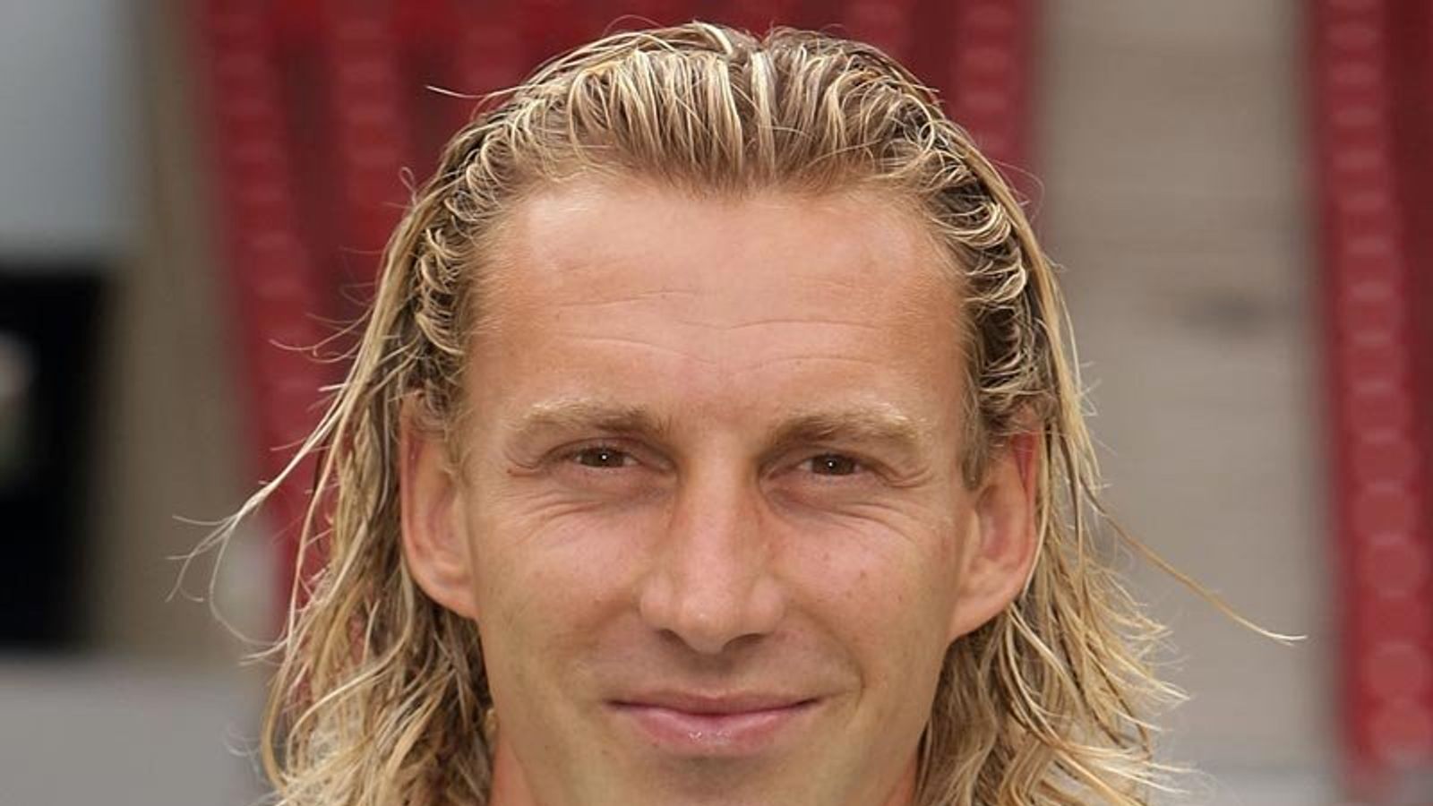 Hannover consider Simak move | Football News | Sky Sports