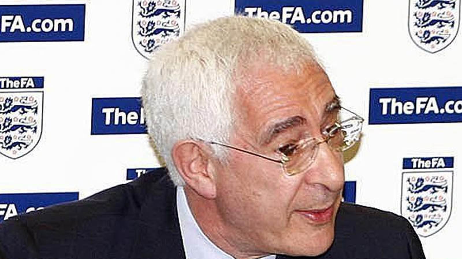 Triesman - No issue with United | Football News | Sky Sports