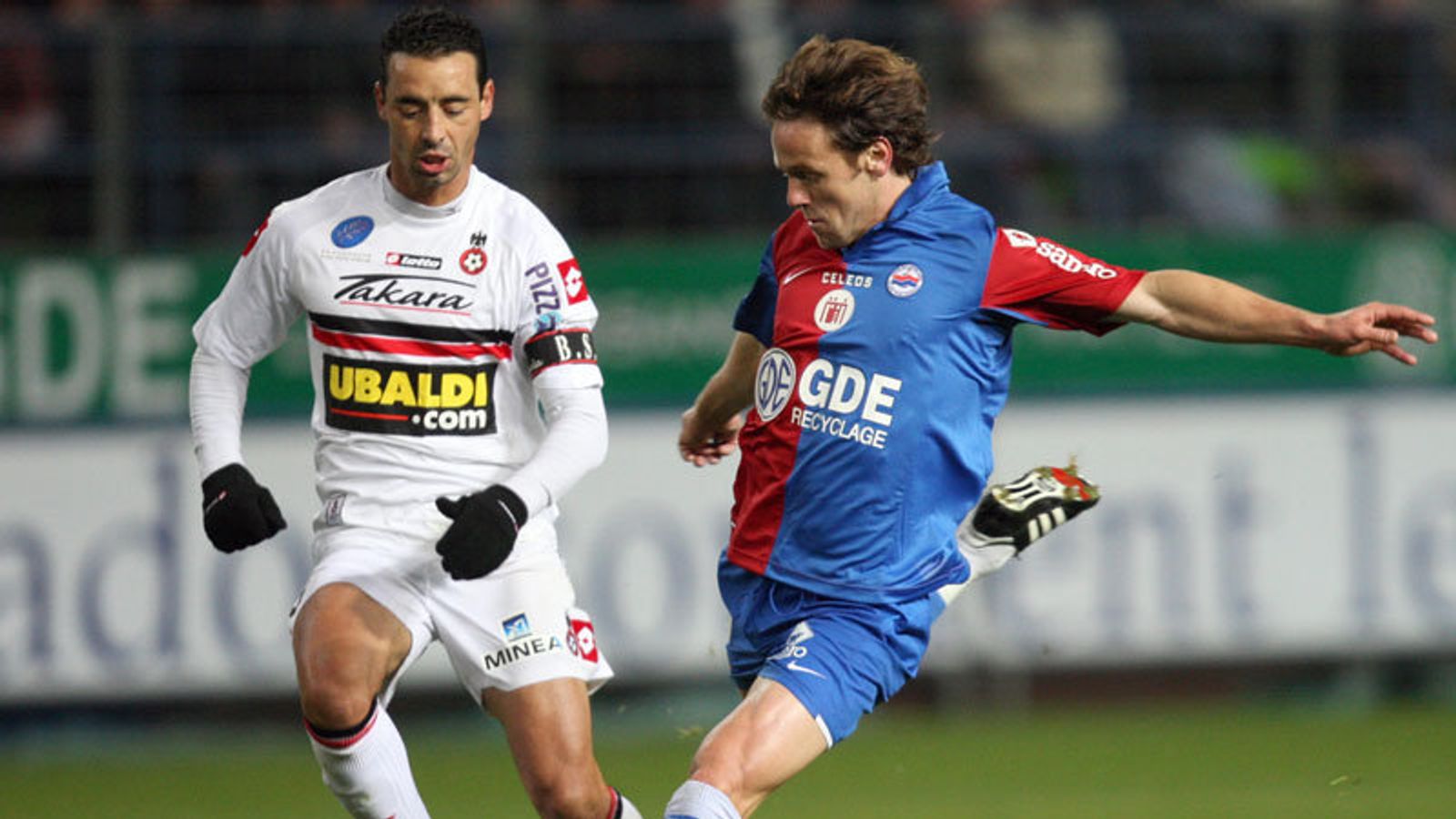 Savidan eyes quick switch | Football News | Sky Sports