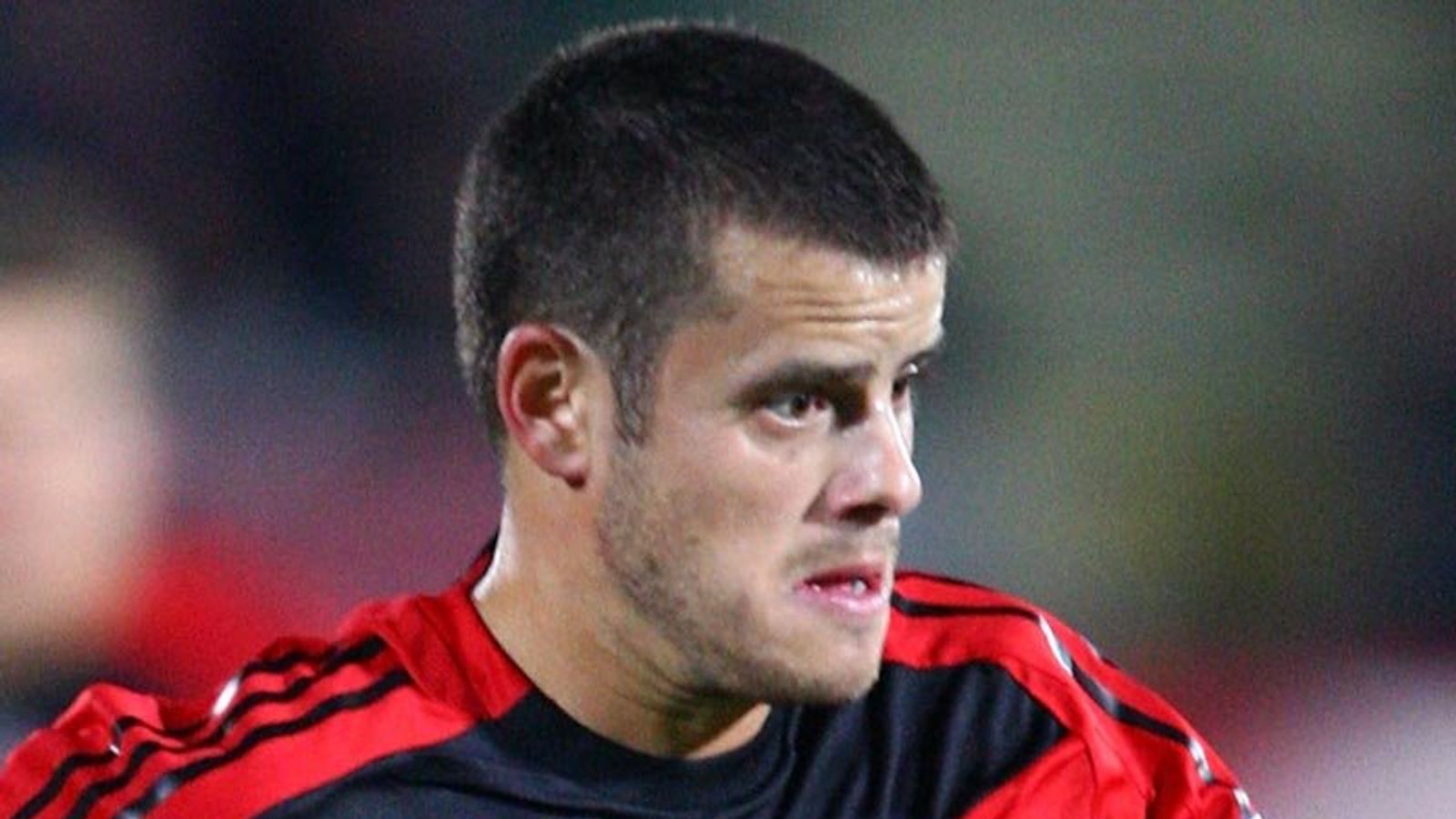 No offers for Barnetta | Football News | Sky Sports