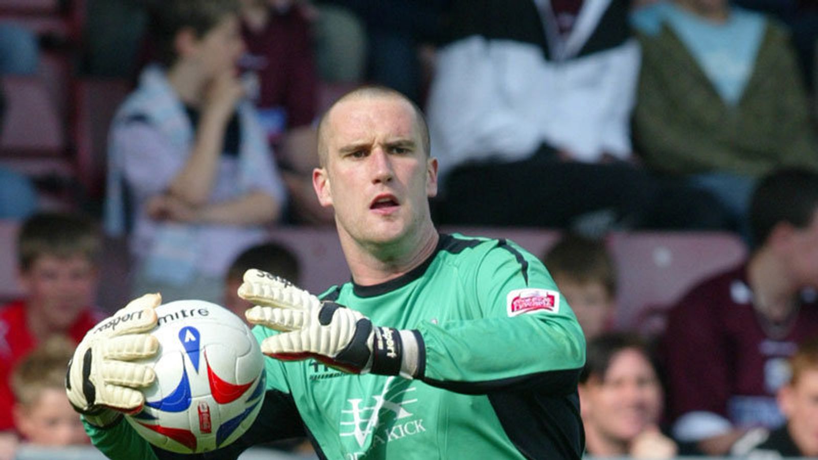 Roche stars in Shrimps win | Football News | Sky Sports