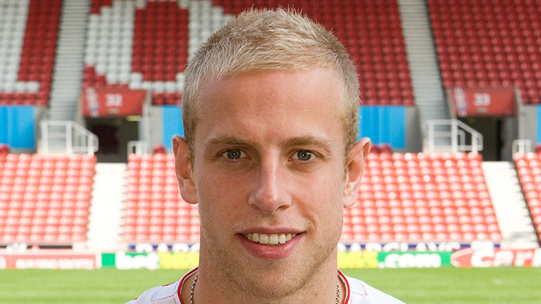 Davies hits out at Pulis | Football News | Sky Sports