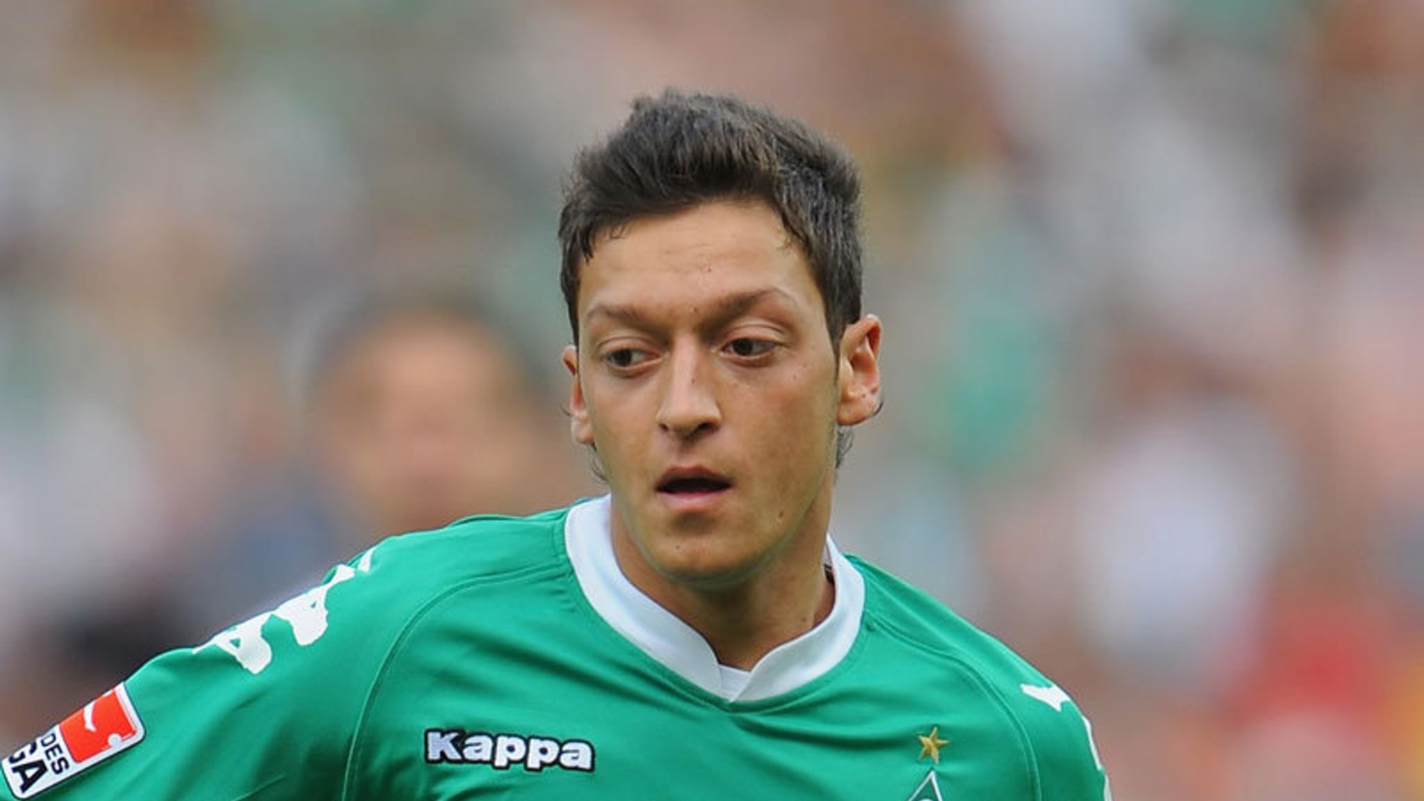 Turkey aim for Ozil | Football News | Sky Sports