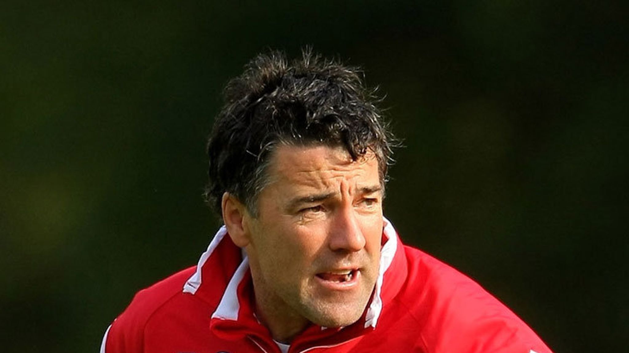 Saunders seals first signing | Football News | Sky Sports