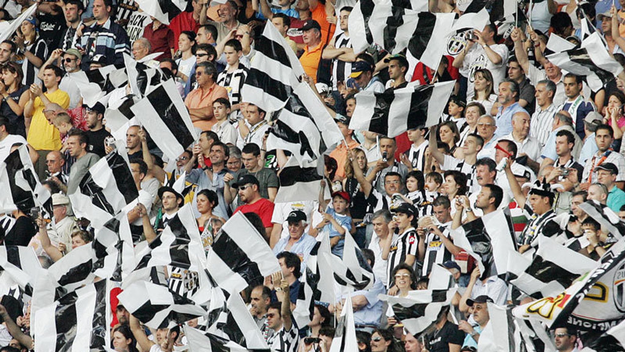 Juve land Brazilian brothers | Football News | Sky Sports