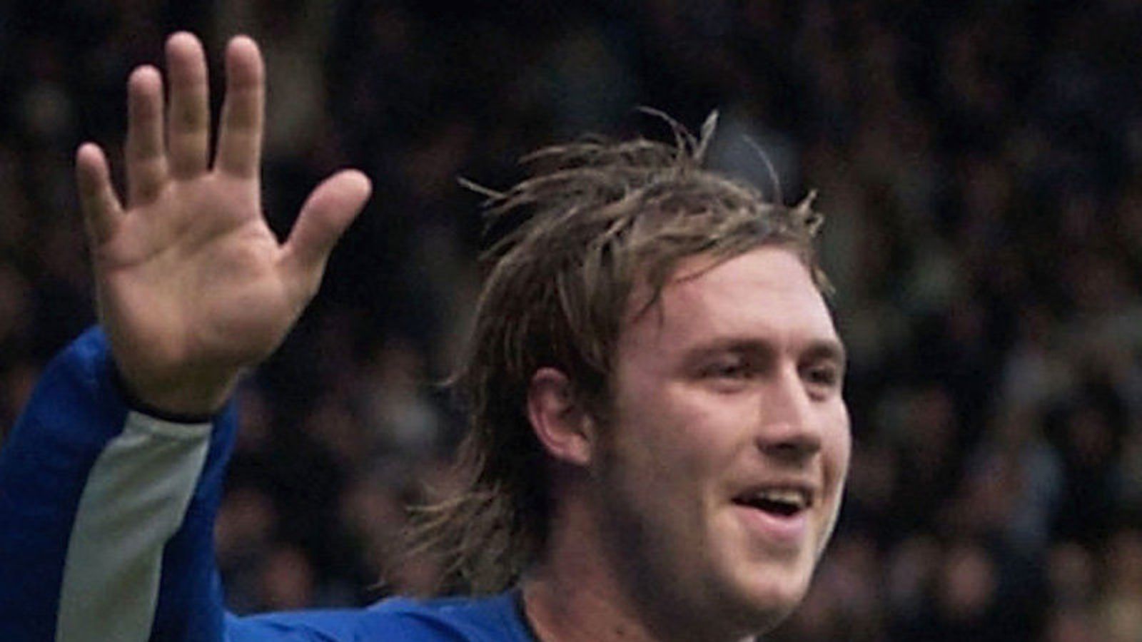 Mariners swoop for striker | Football News | Sky Sports