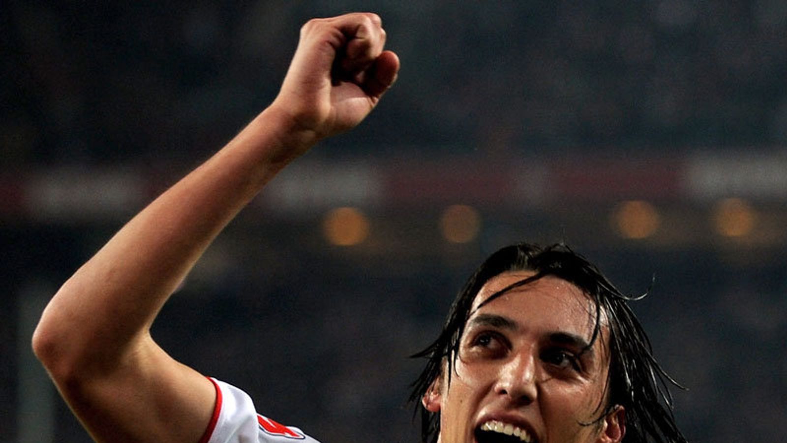 Wolves hope to sign Geromel | Football News | Sky Sports