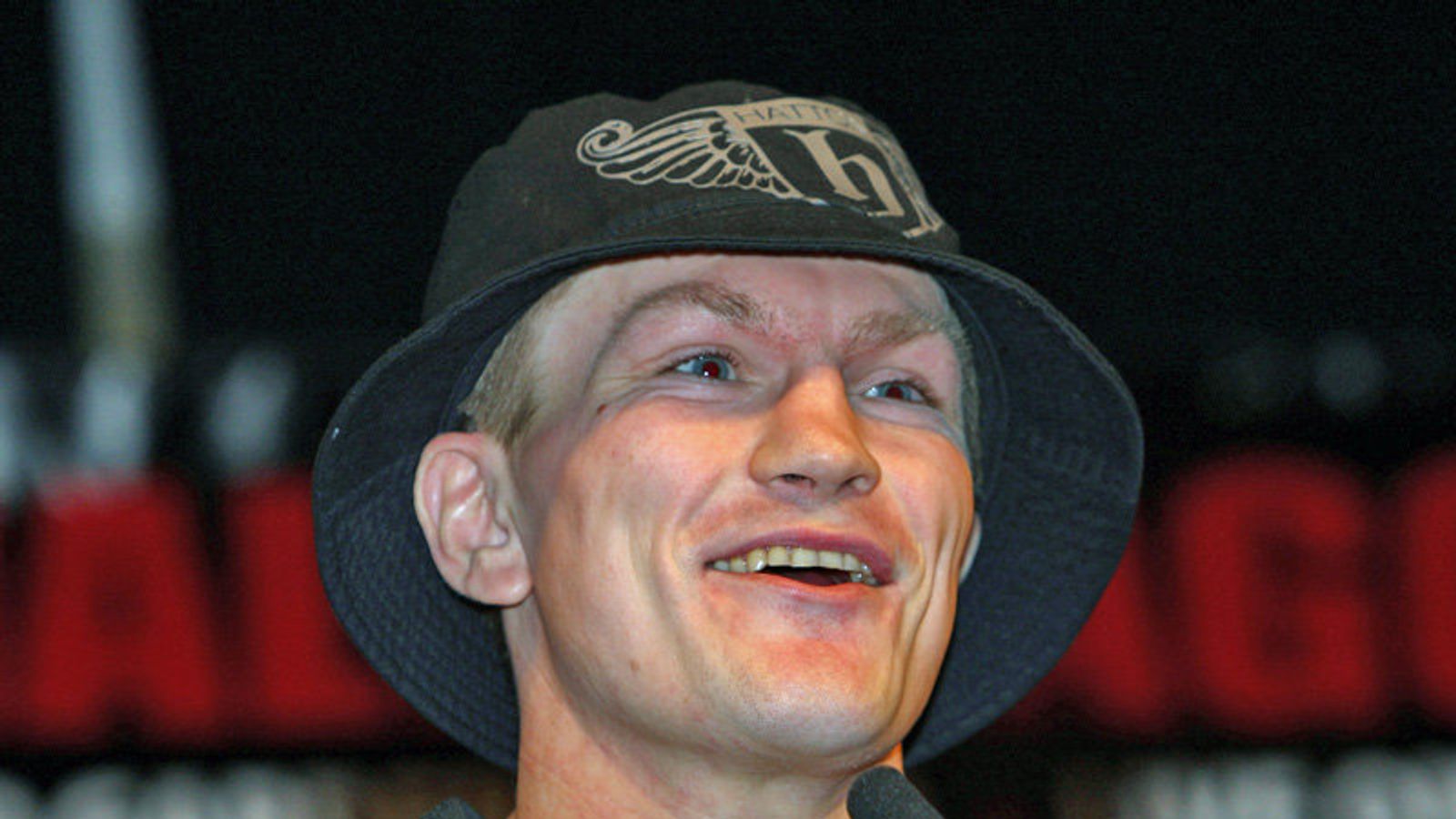 Pacquiao signs Hatton fight | Boxing News | Sky Sports Pacquiao signs Hatton fight | Boxing News | Sky Sports
