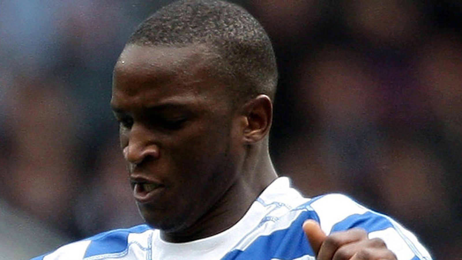 Cisse signs new Reading deal | Football News | Sky Sports