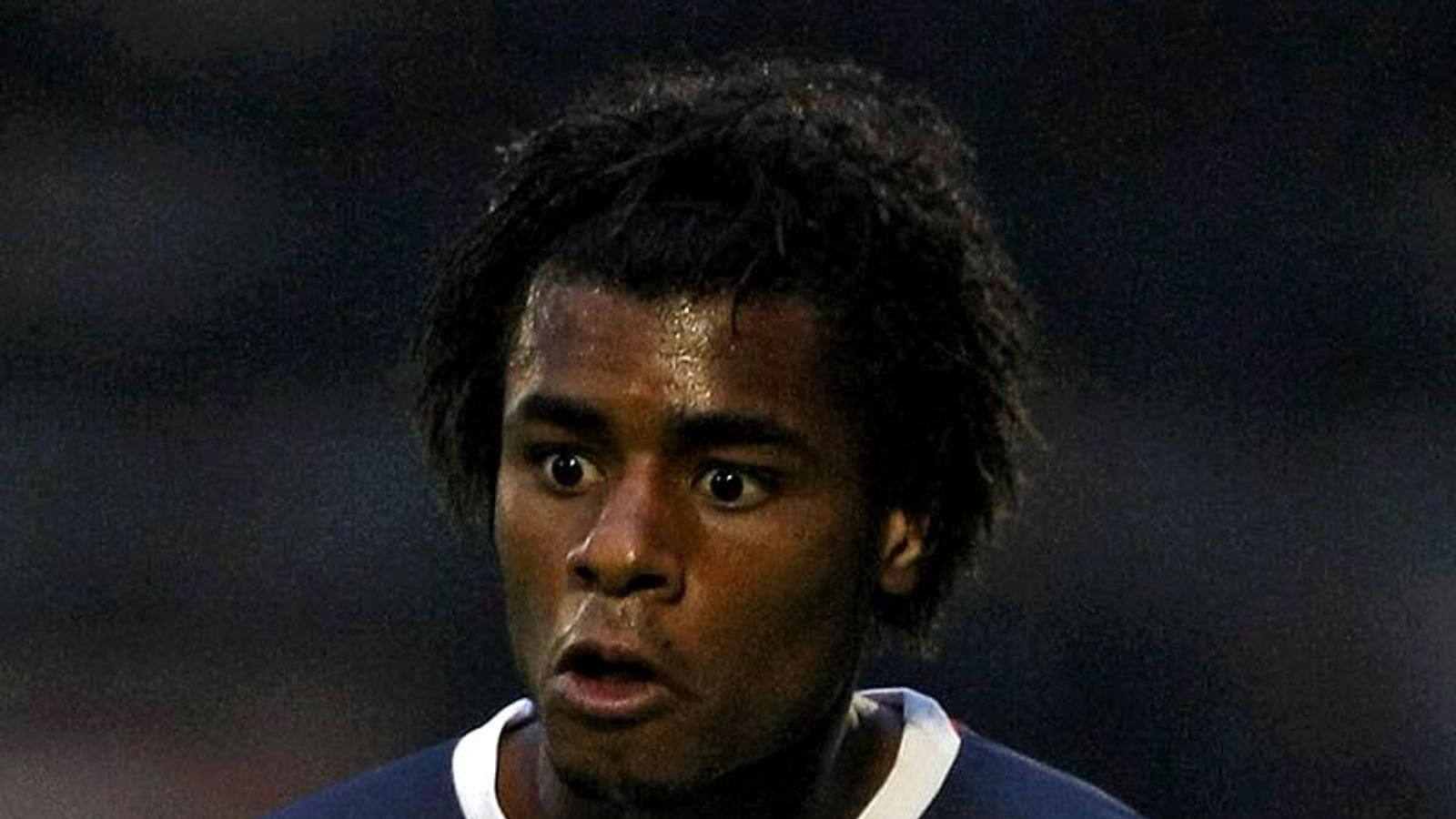 Vaz Te delighted to be back | Football News | Sky Sports