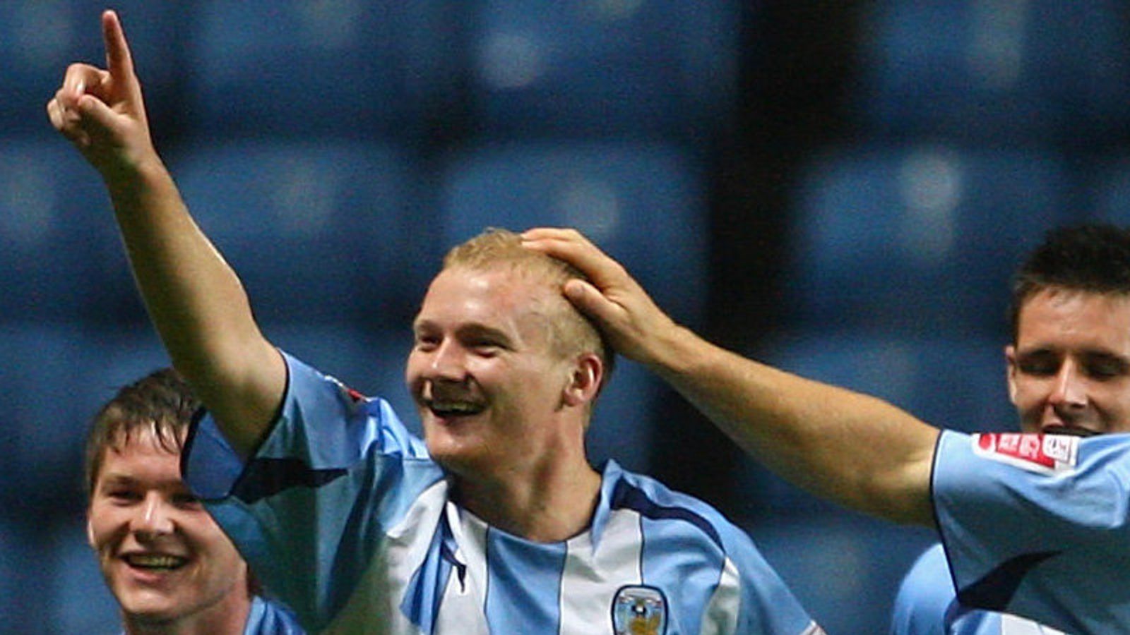 Terriers confirm Simpson swoop | Football News | Sky Sports