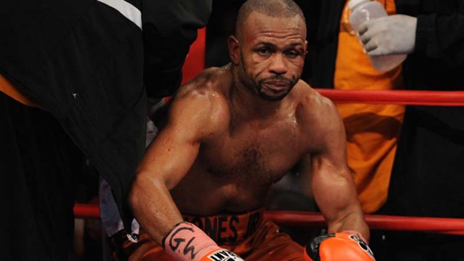 Jones suffers Lebedev KO | Boxing News | Sky Sports