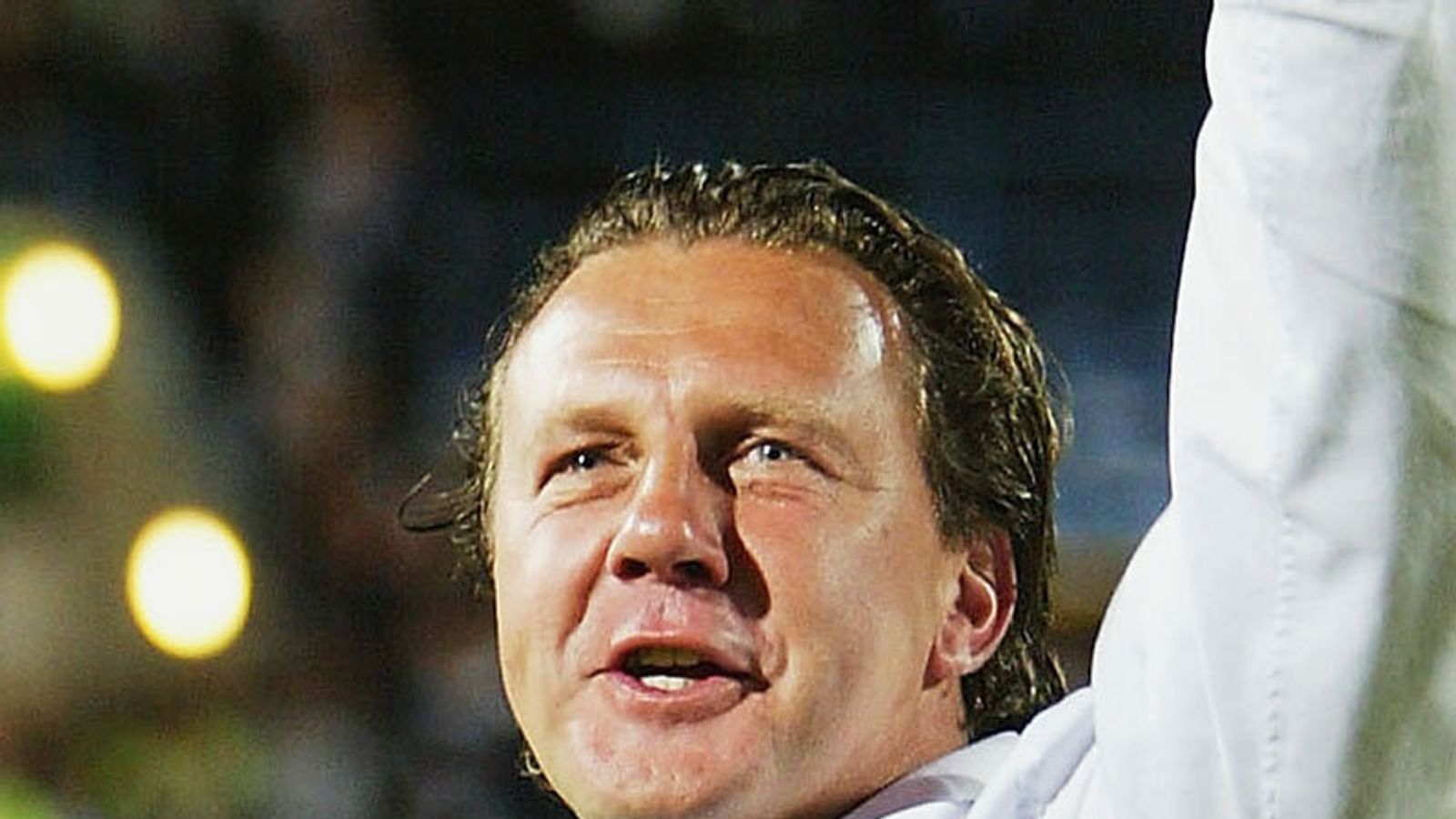 Flett turns his back on Bantams | Football News | Sky Sports