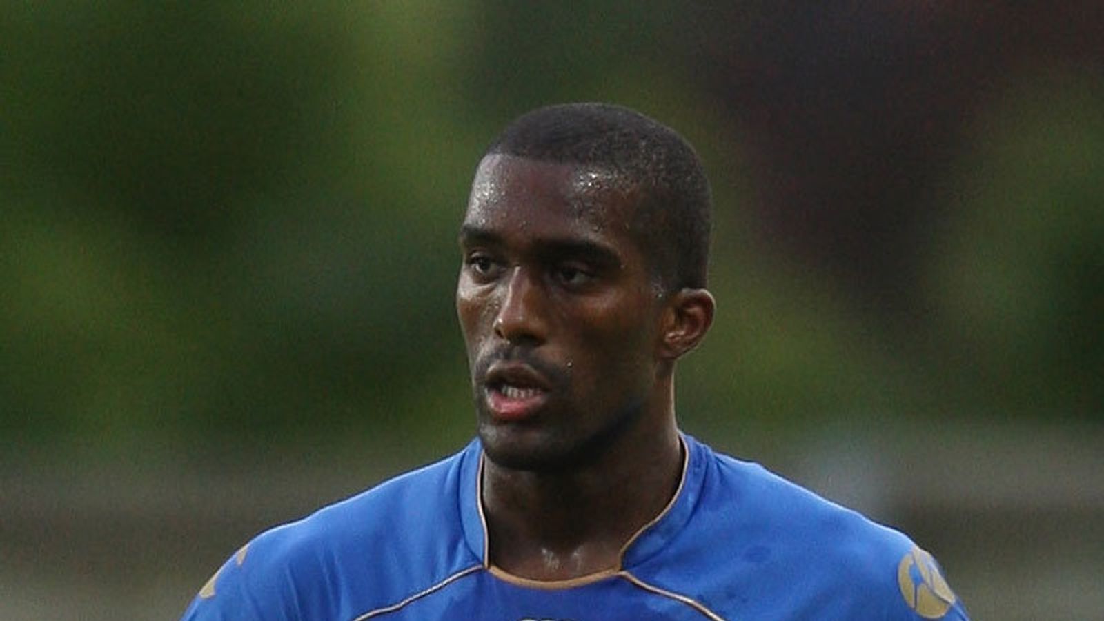 Distin eyes United upset | Football News | Sky Sports