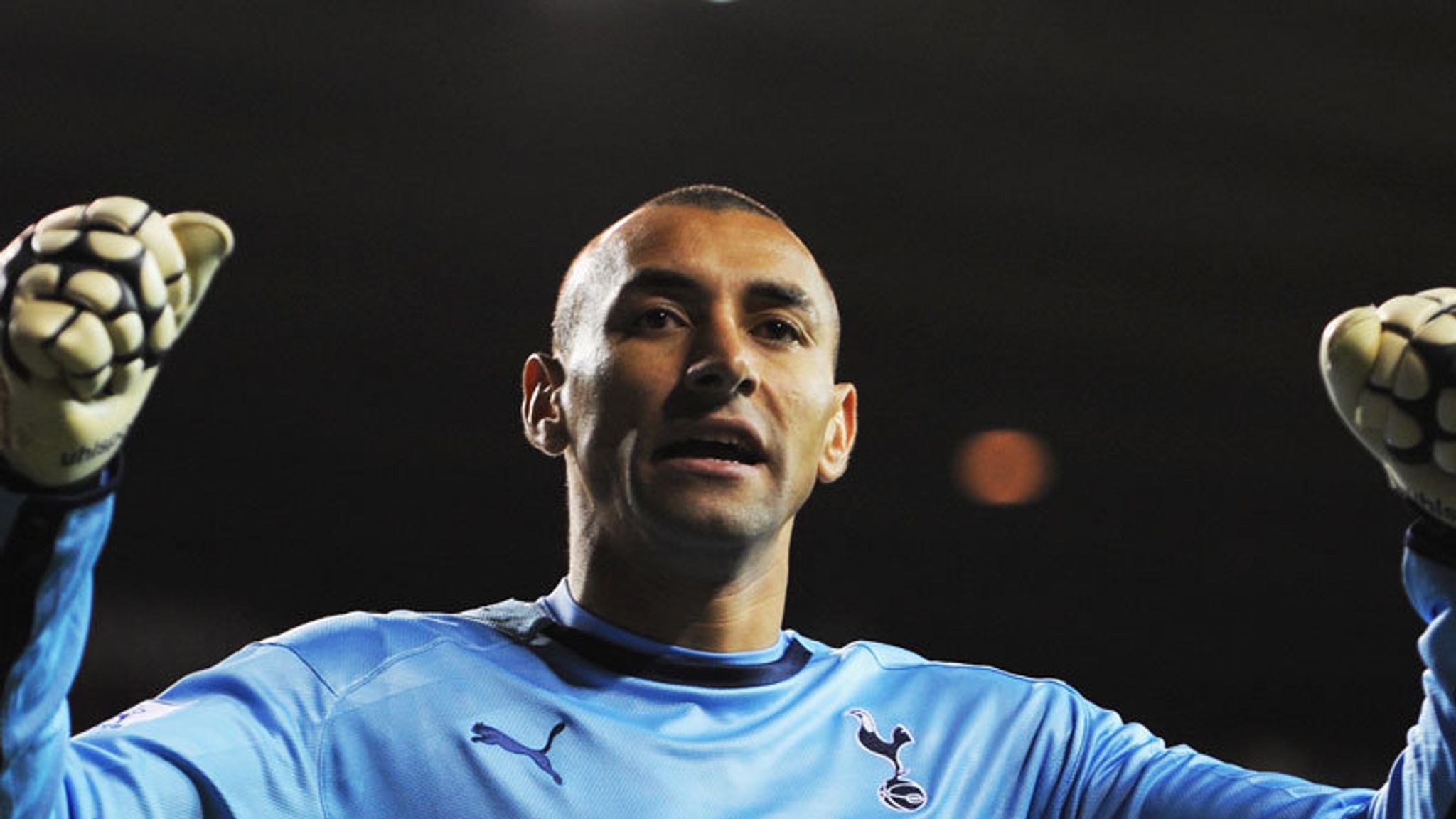 Spurs sweat over Gomes injury | Football News | Sky Sports