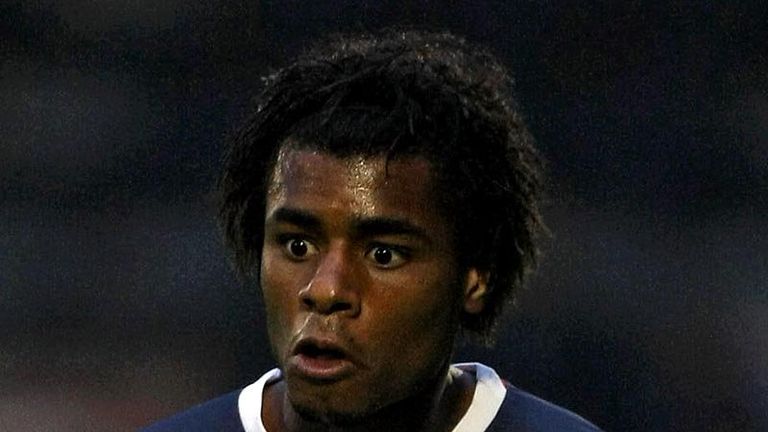 Vaz Te delighted to be back | Football News | Sky Sports