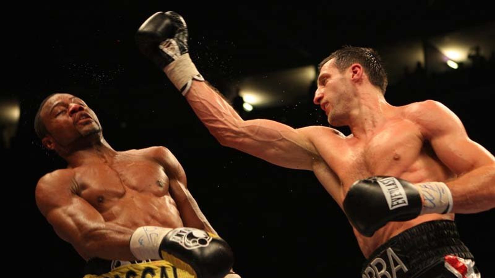 Froch claims world title | Boxing News | Sky Sports