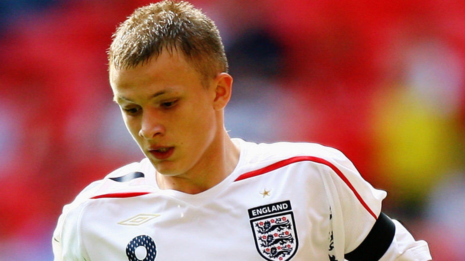 Shots land Parrett | Football News | Sky Sports