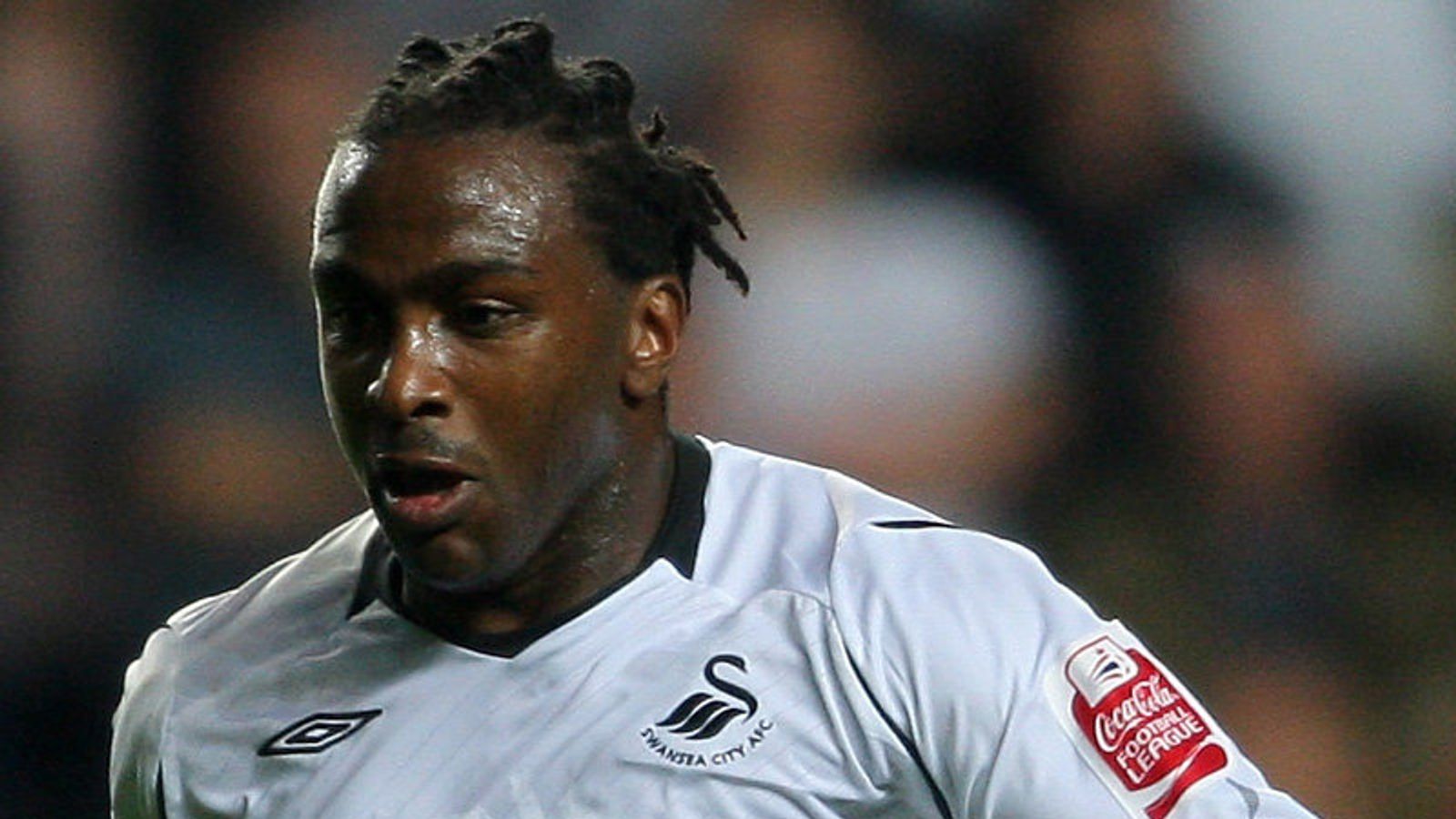 Swansea 2 - 0 Reading - Match Report & Highlights